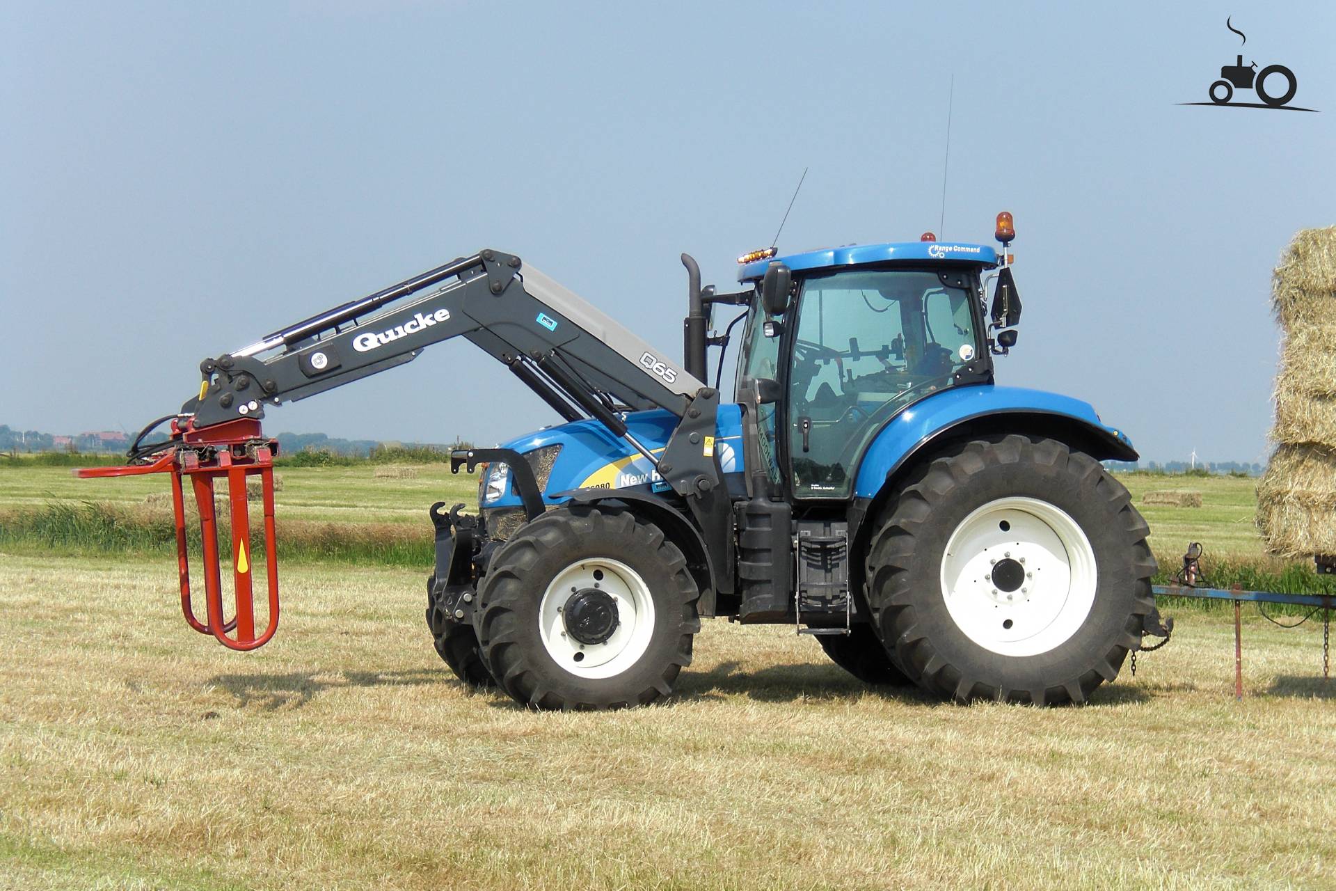 Foto New Holland T 6080 #373632