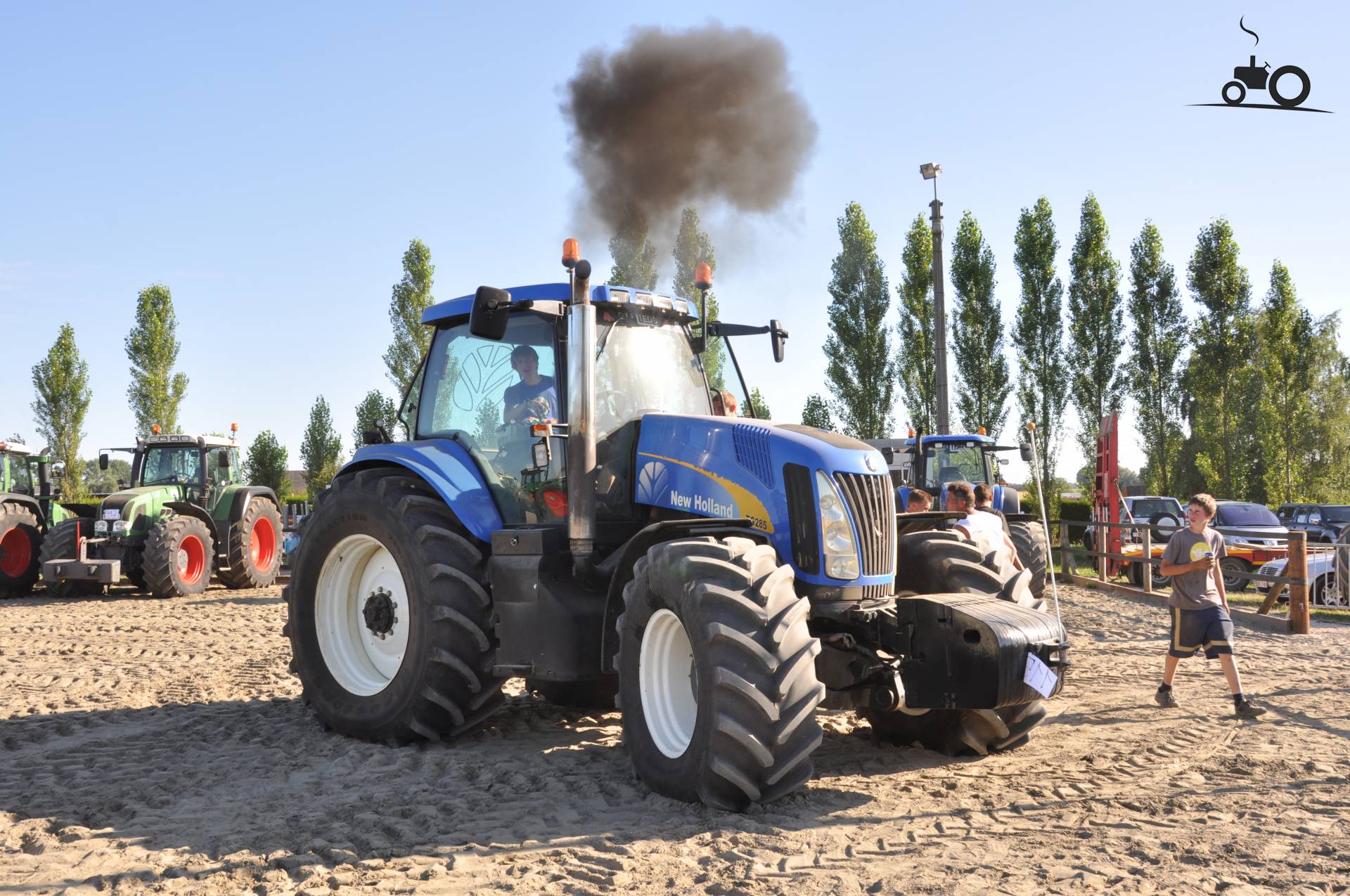 Foto New Holland TG 285 #384042