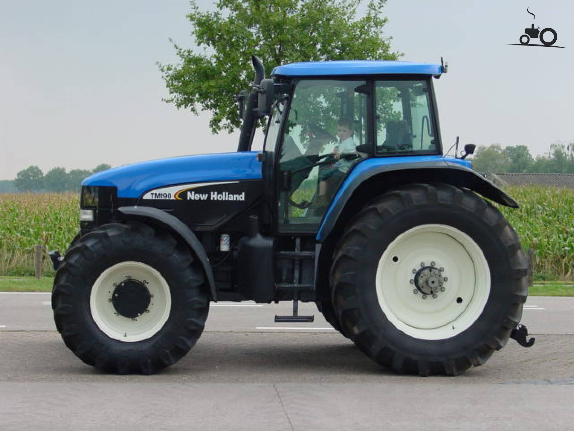Foto New Holland TM 190 #40574