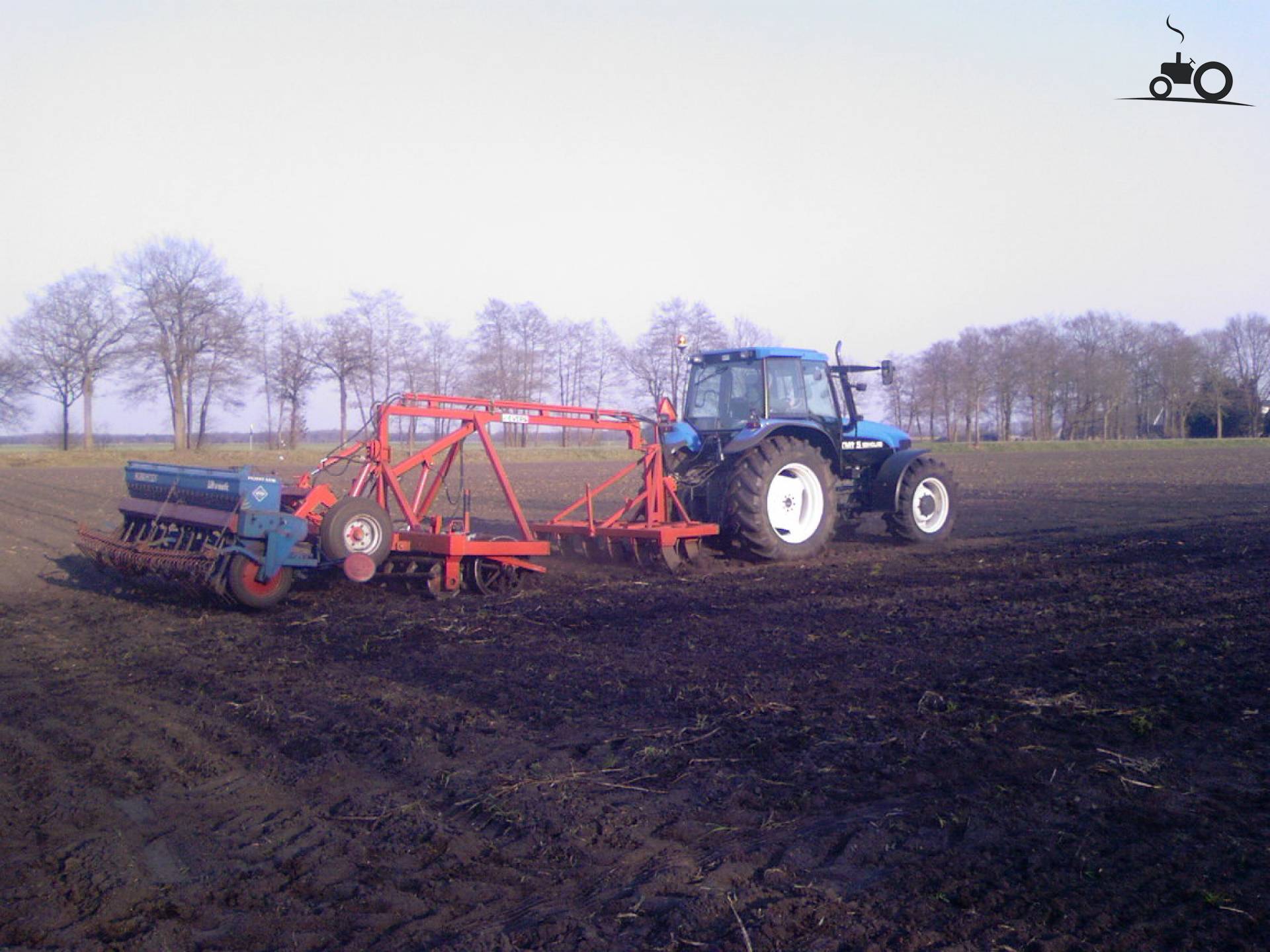 Foto New Holland TM 115 #44309