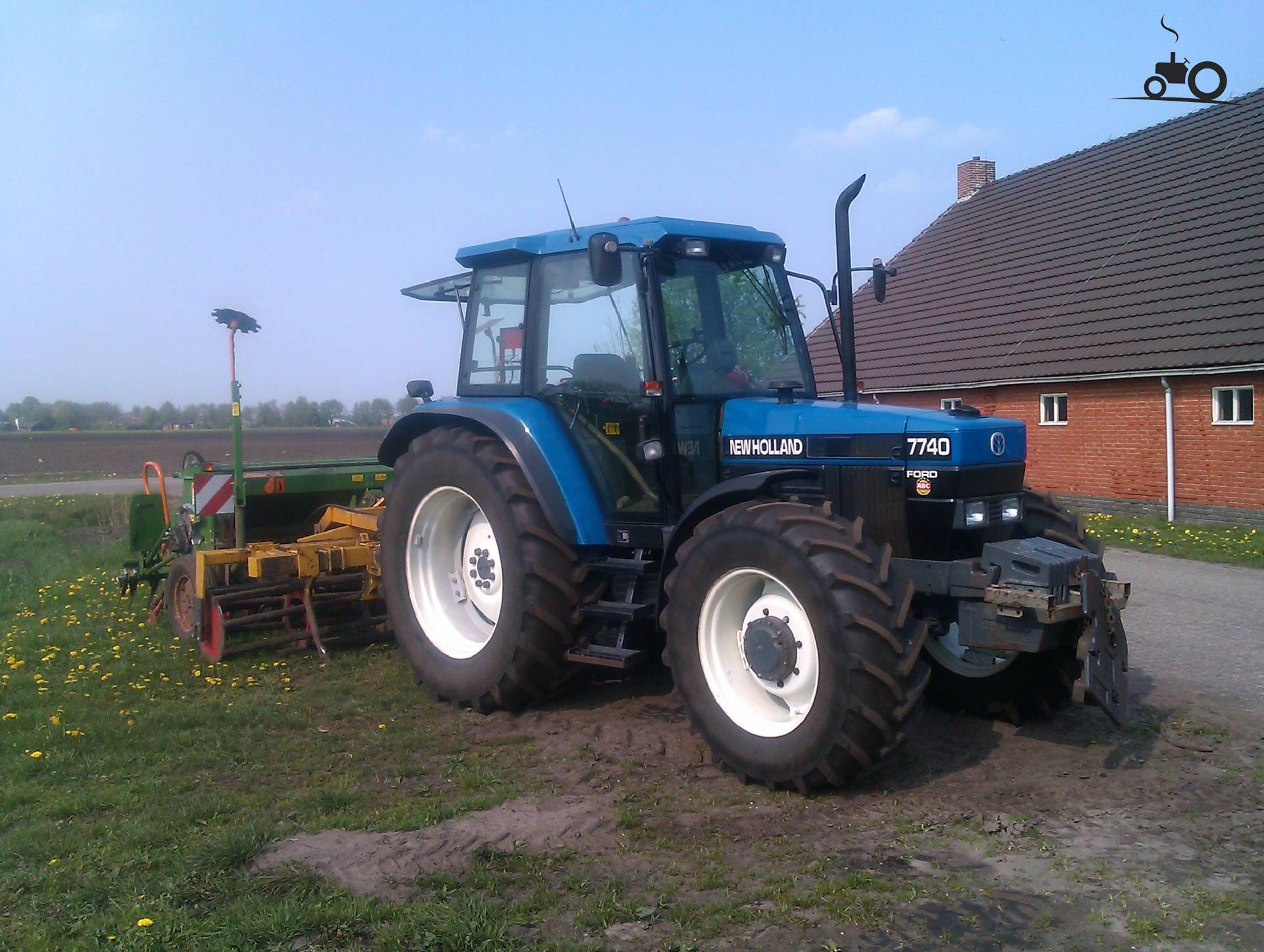New Holland 7740 - United Kingdom - Tractor picture #479649