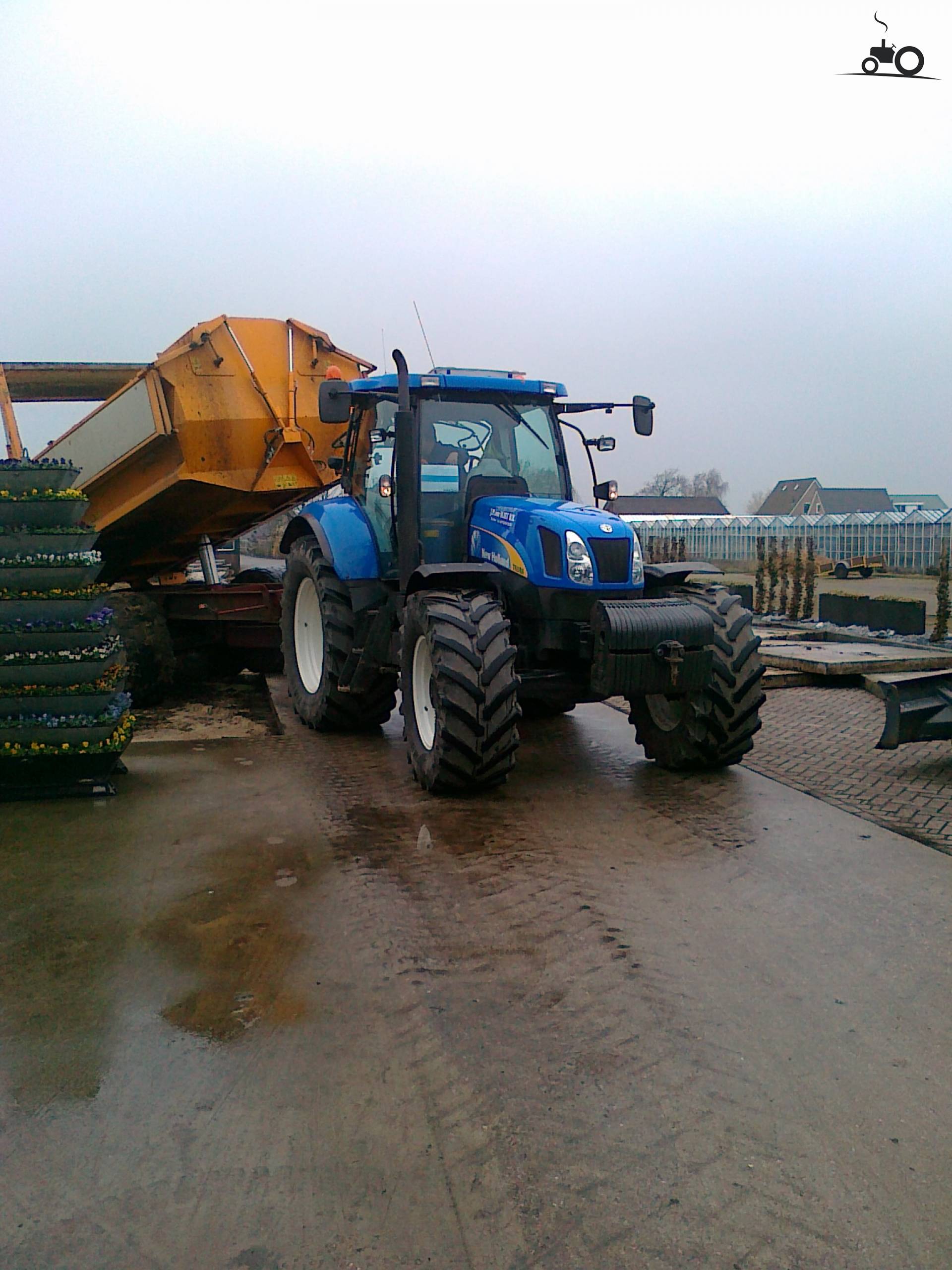 Foto New Holland T 6080 #602704