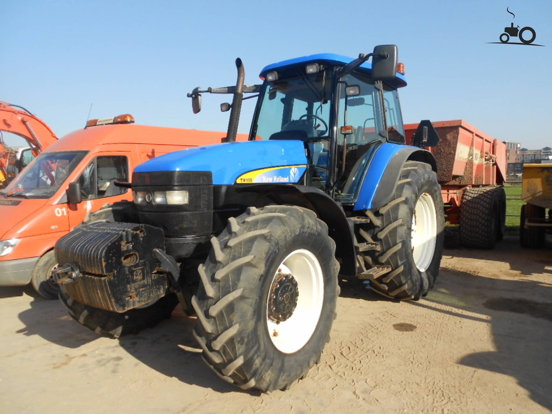 Foto New Holland TM 155 #615475