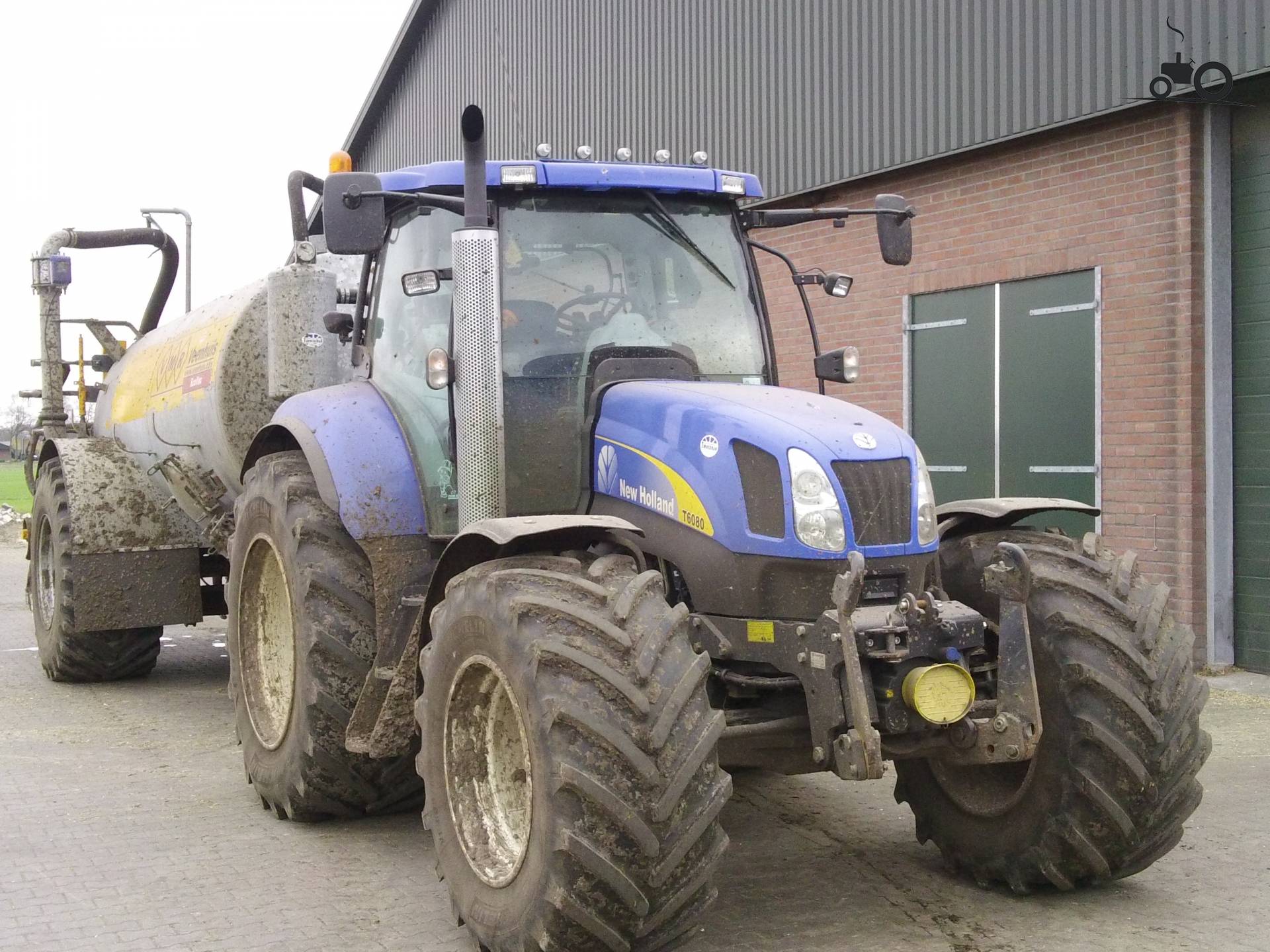 Foto New Holland T 6080 #619204