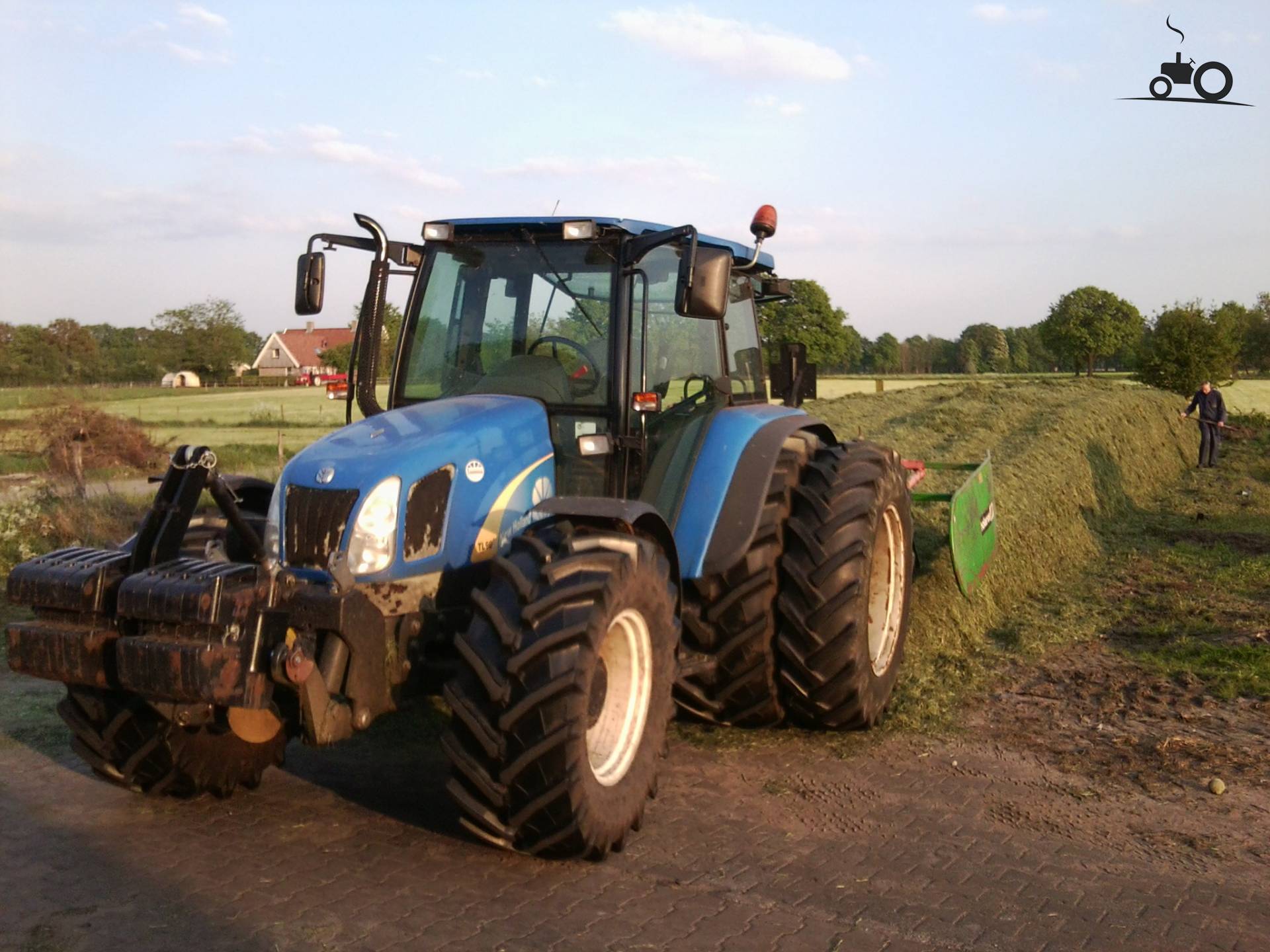 New Holland Tl 90