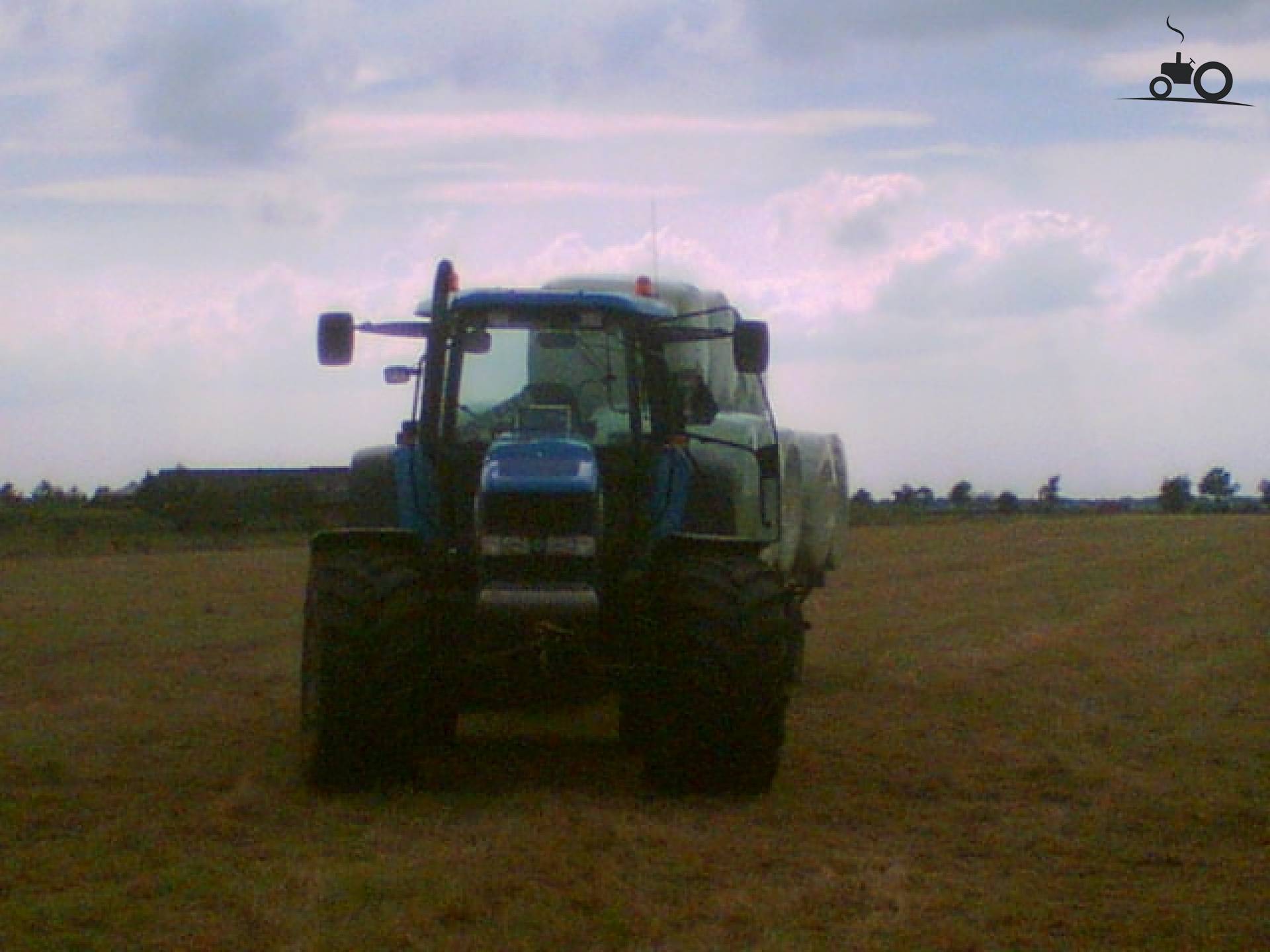 Foto New Holland TM 190 #65173