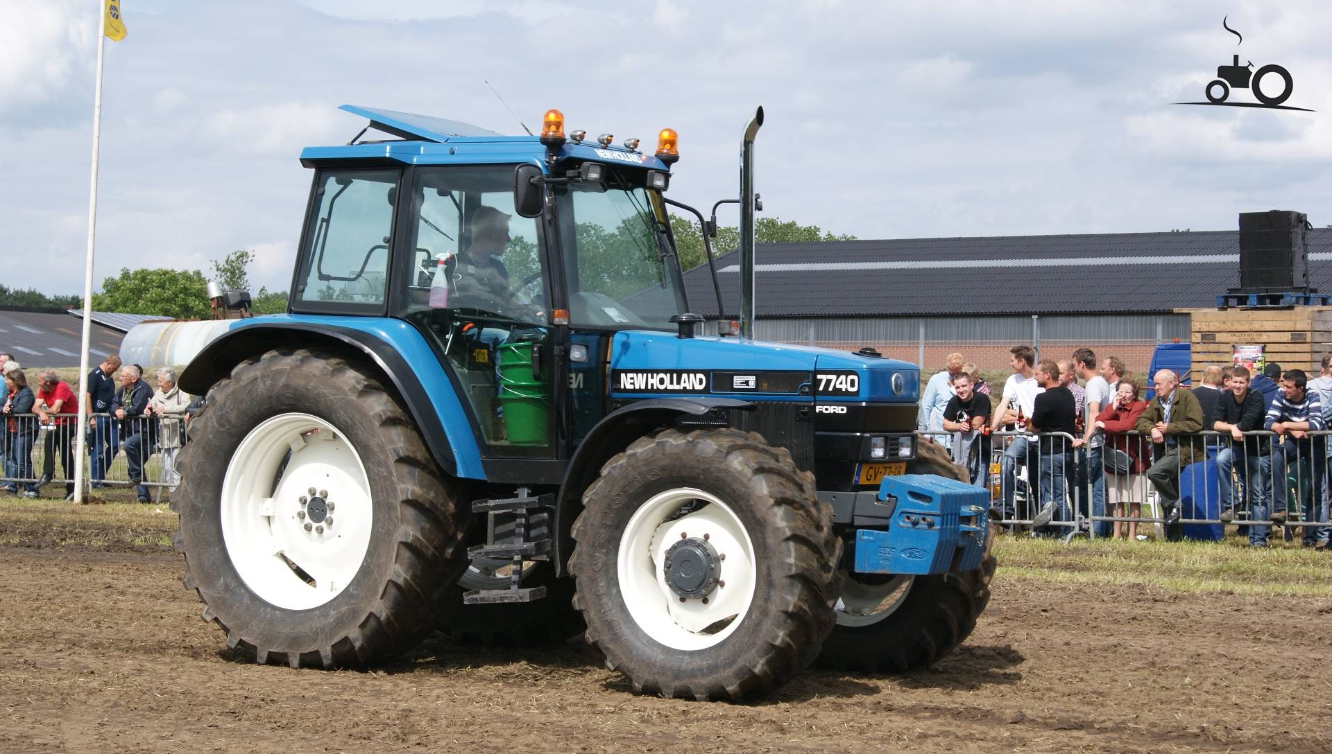 New Holland 7740 - United Kingdom - Tractor picture #651871