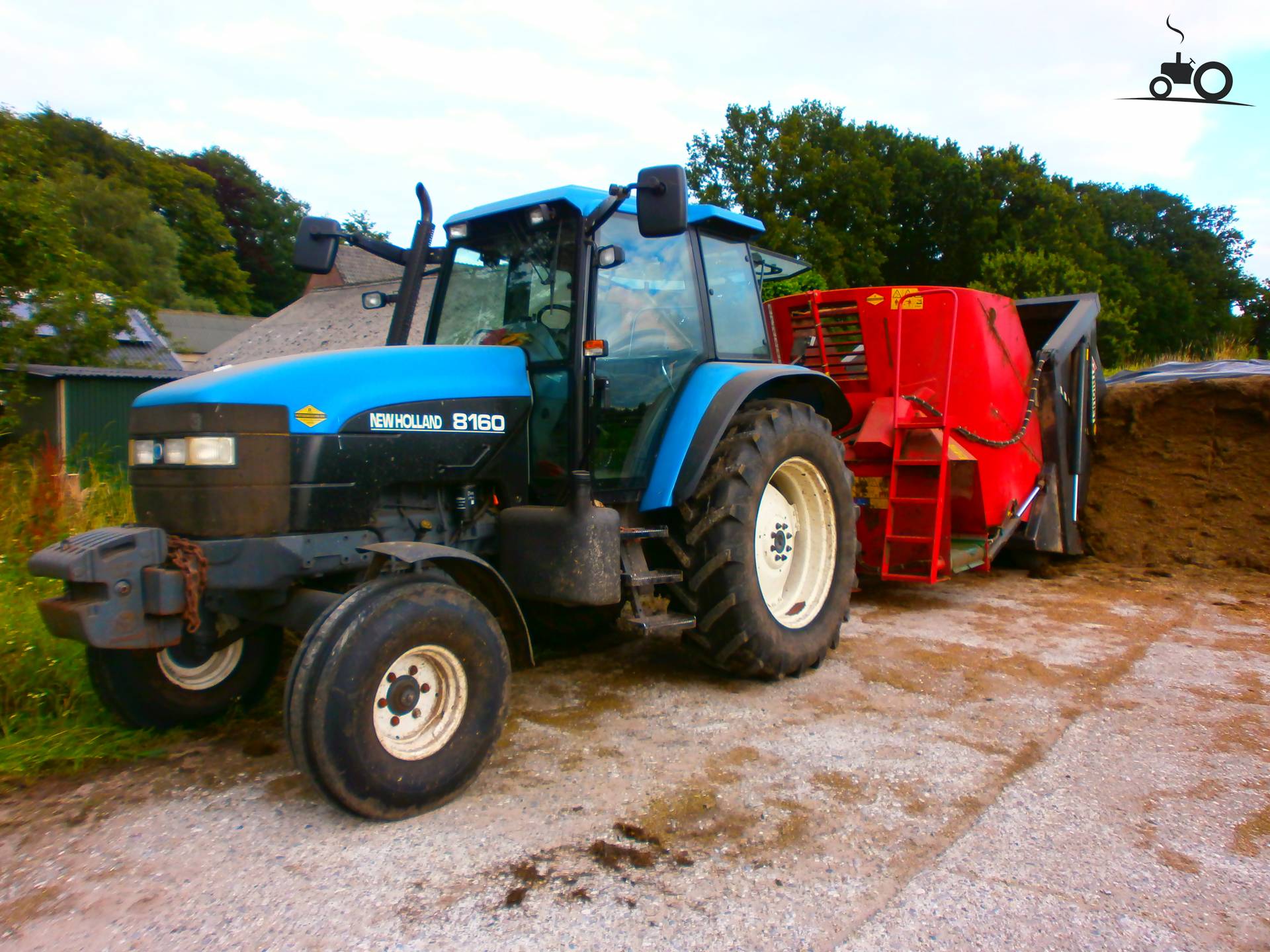 New Holland 8160