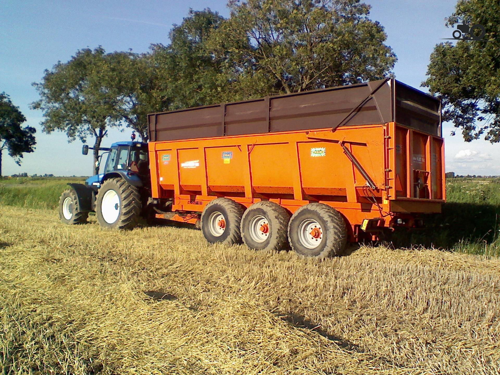 Foto New Holland TM 150 #66977