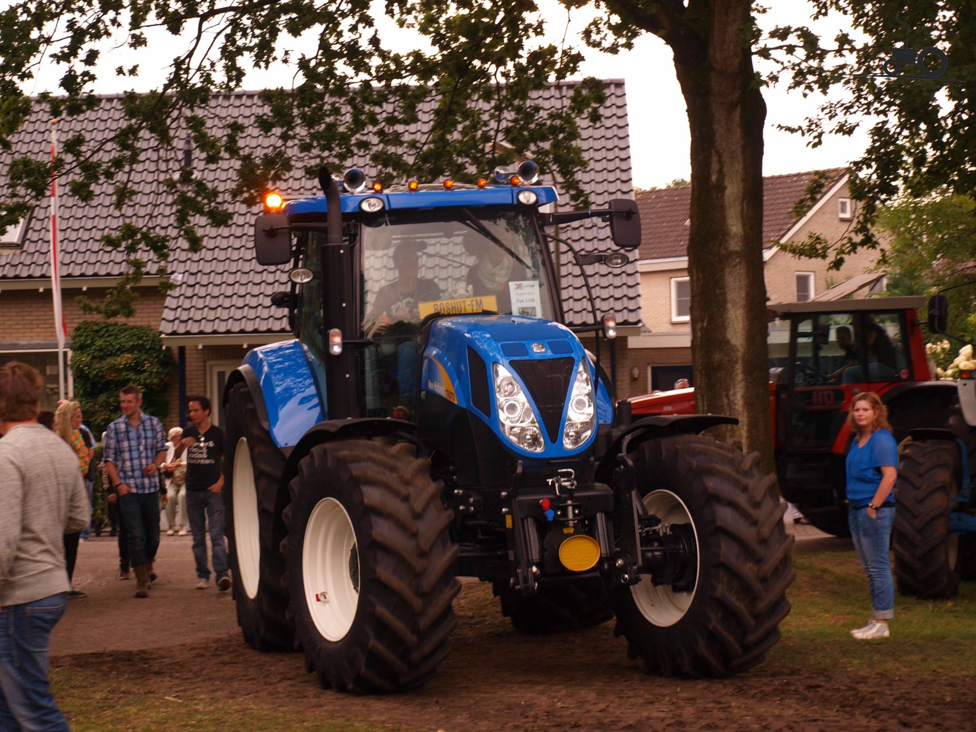 Foto New Holland T 6070 Gen2 #690484