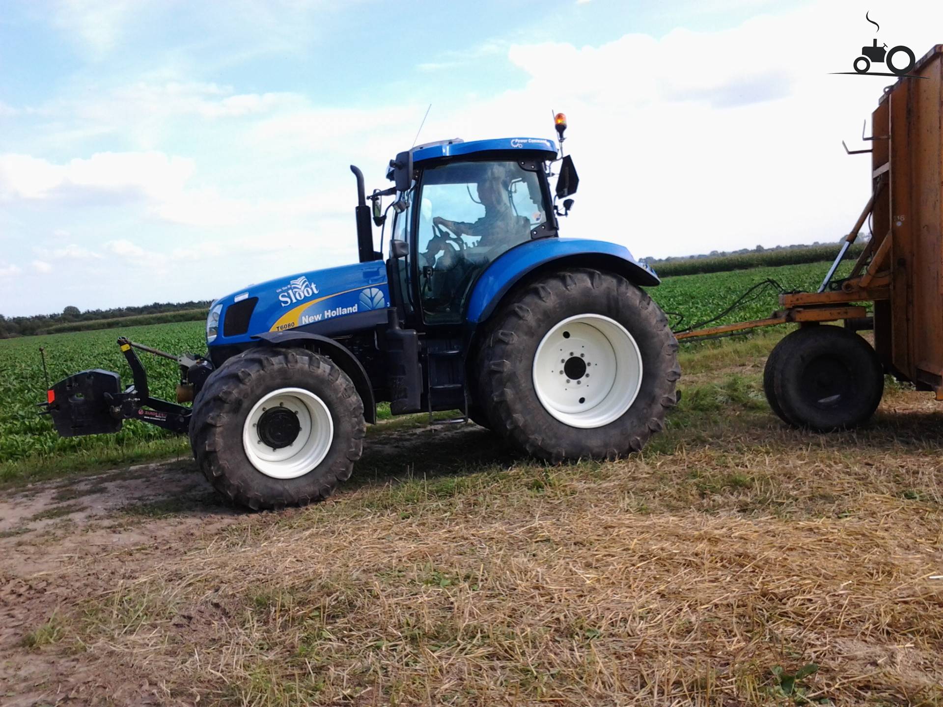 New Holland T 6080 - United Kingdom - Tractor picture #700898