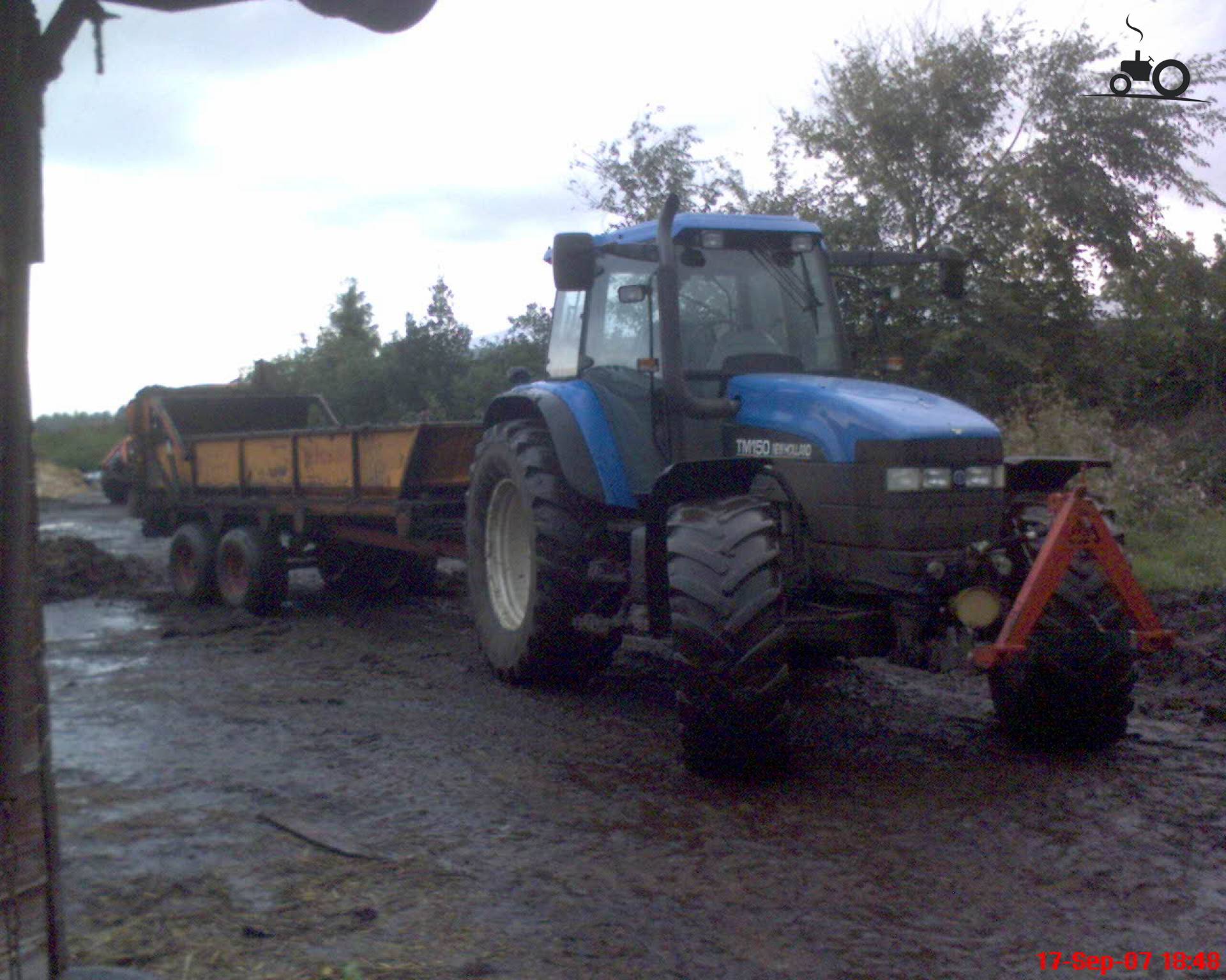 Foto New Holland TM 150 #73360