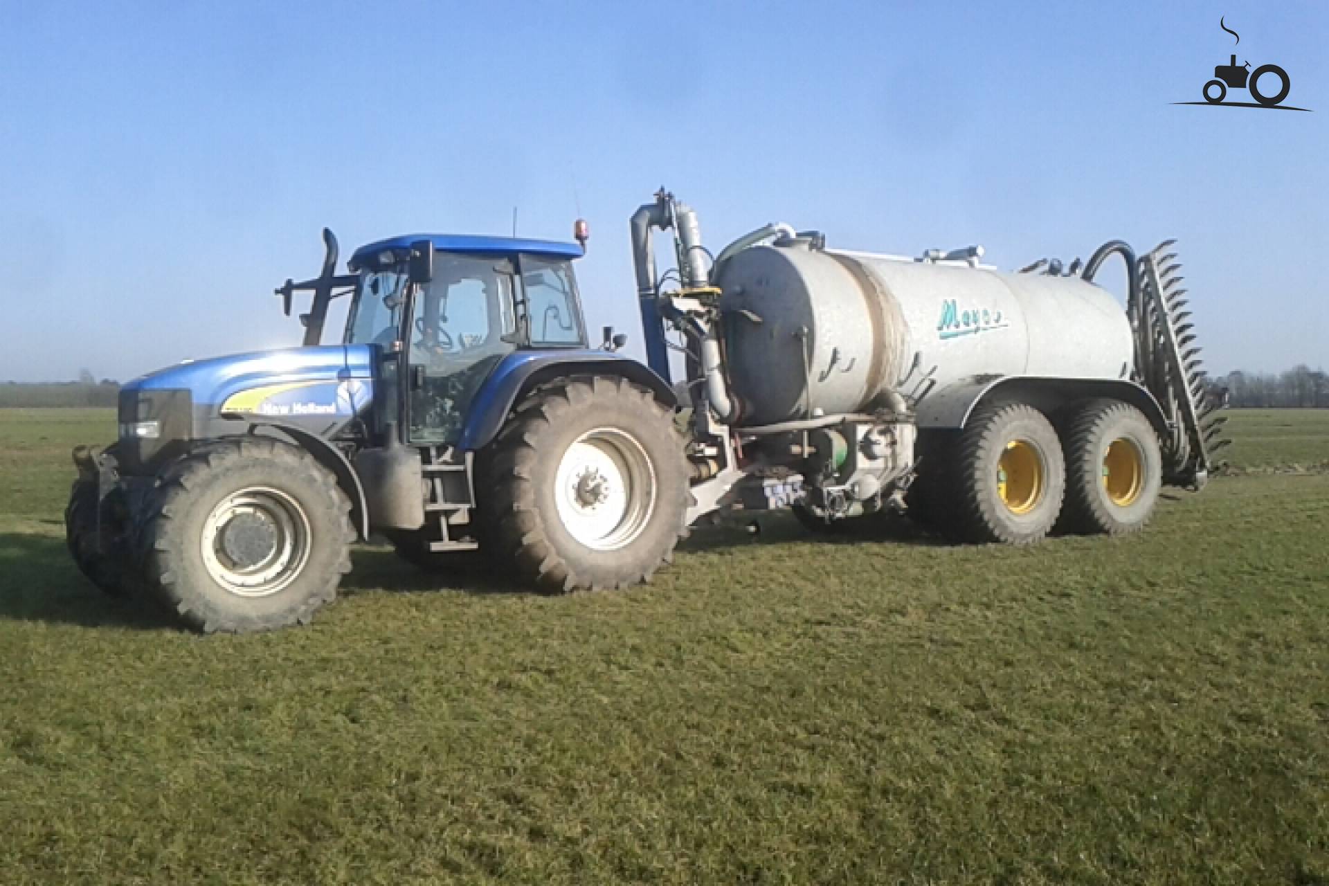 Foto New Holland TM 190 #739603