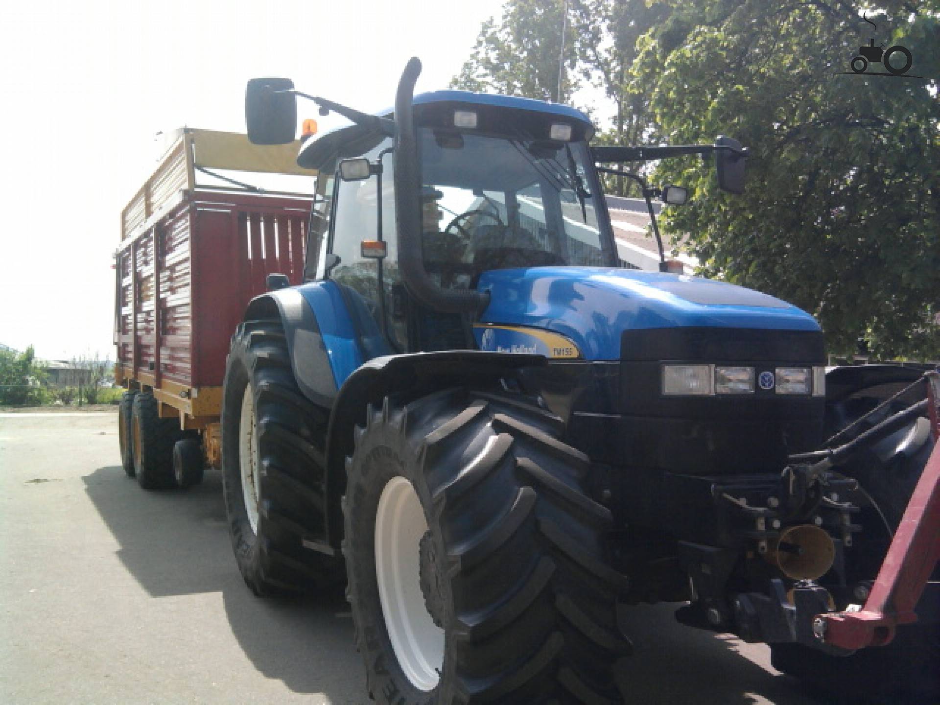 New Holland TM 155