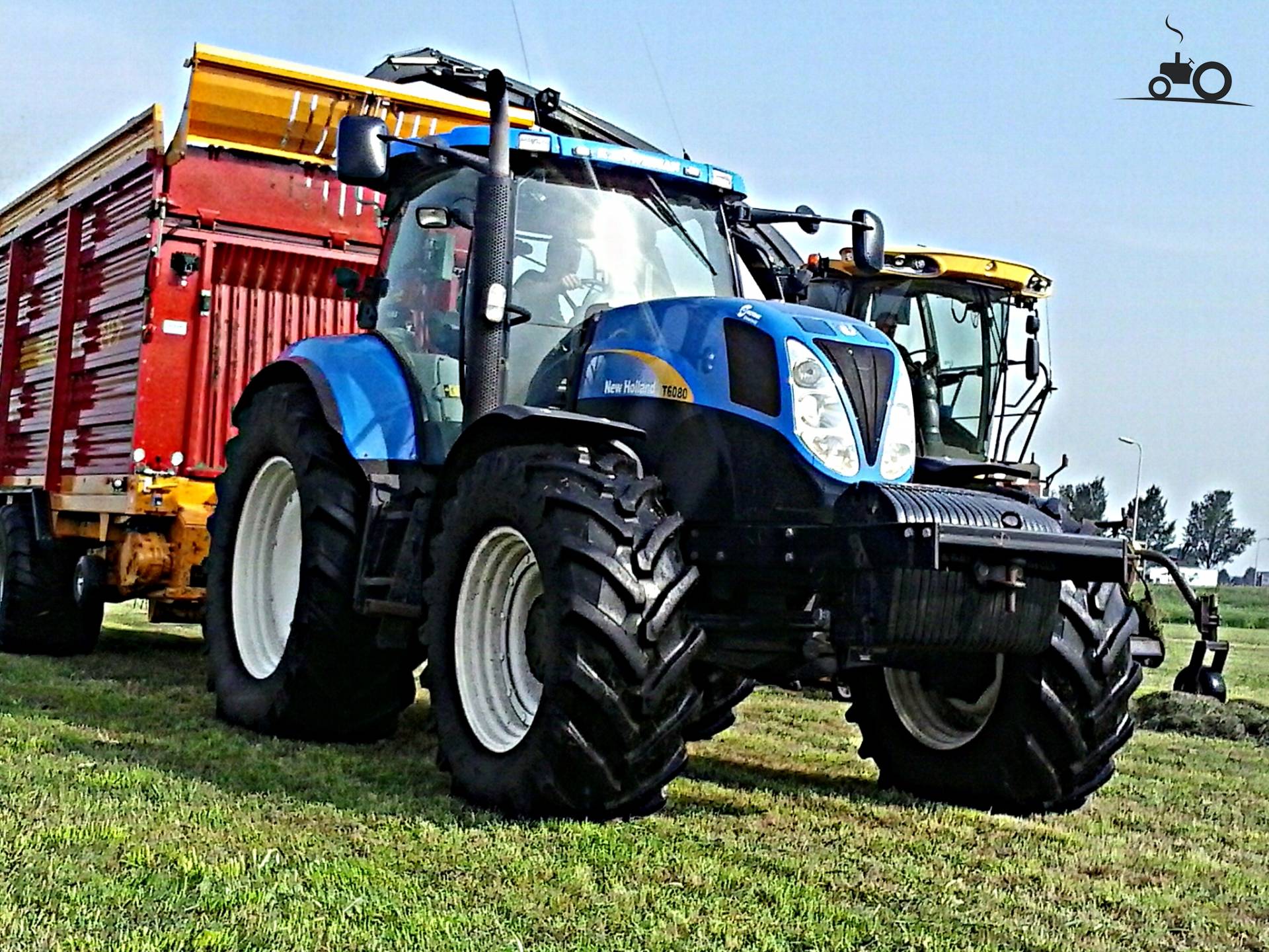 Foto New Holland T 6080 #790139