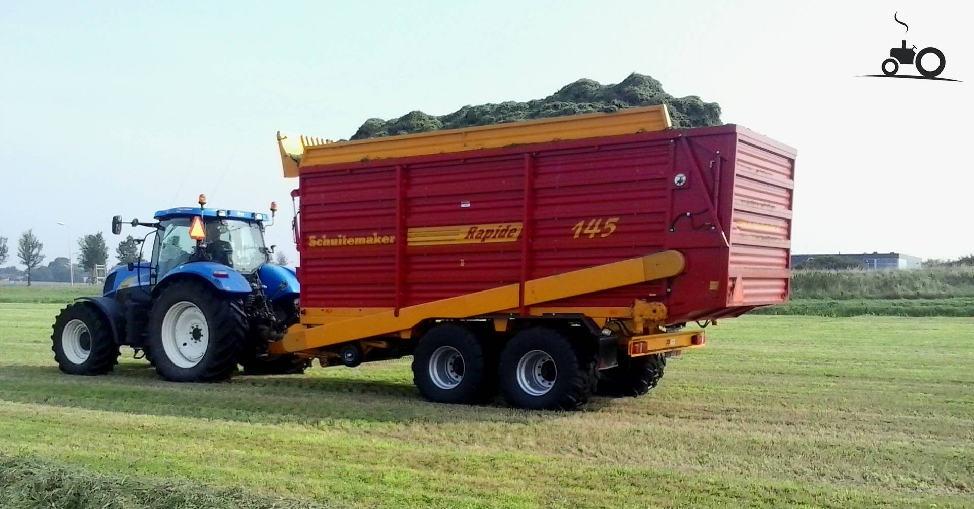 Foto New Holland T 6080 #790141