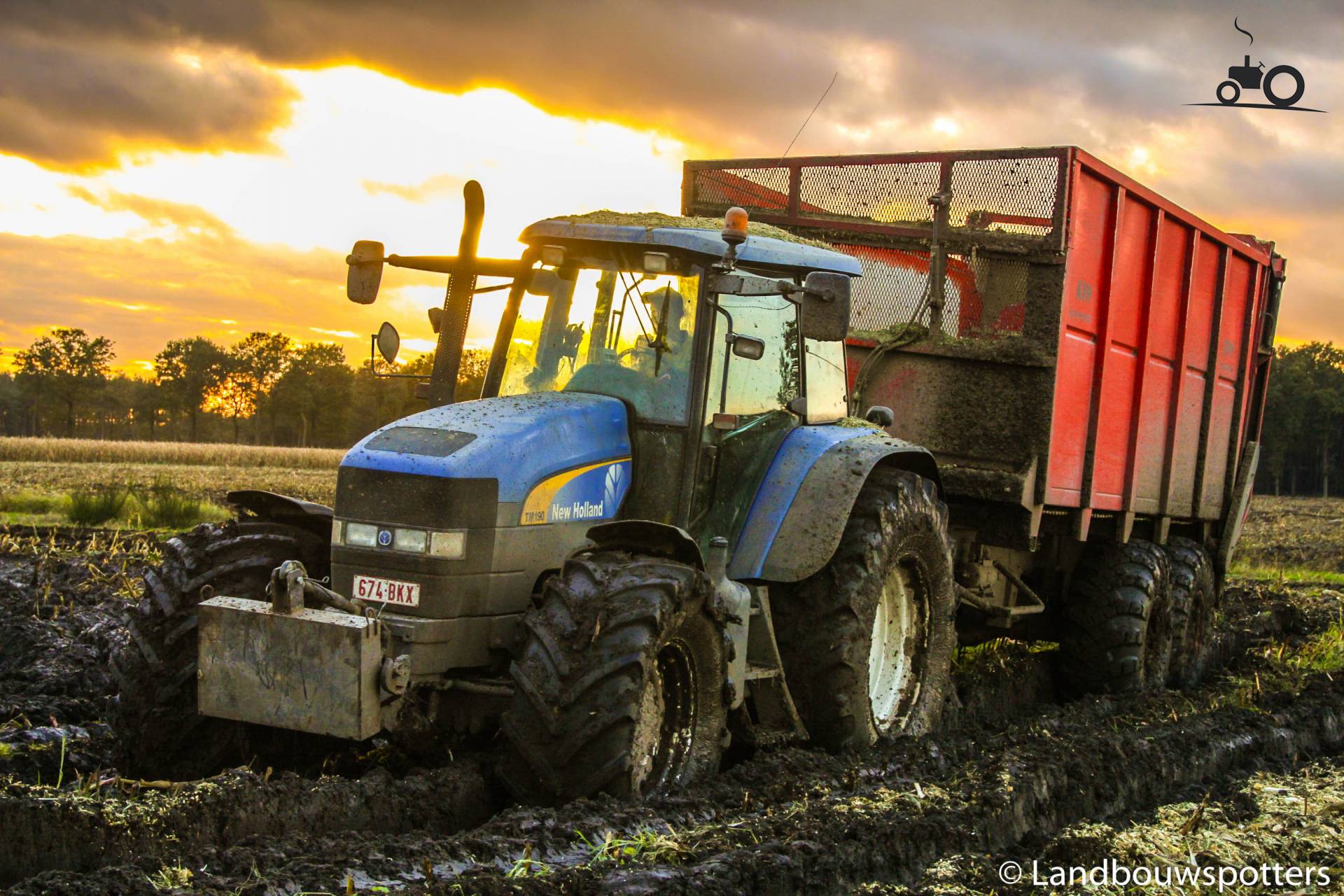 Foto New Holland TM 190 #816326