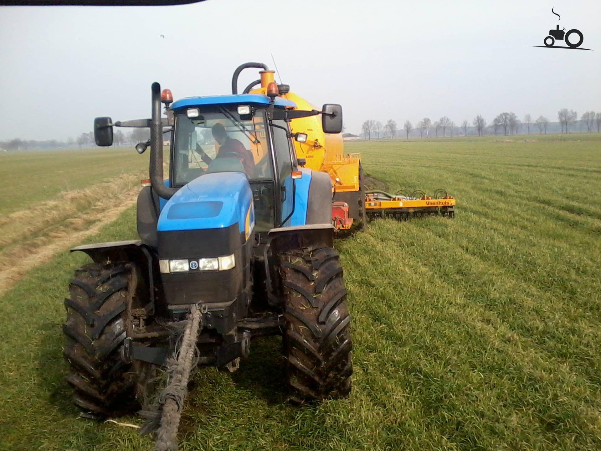 Foto New Holland TM 190 #820278