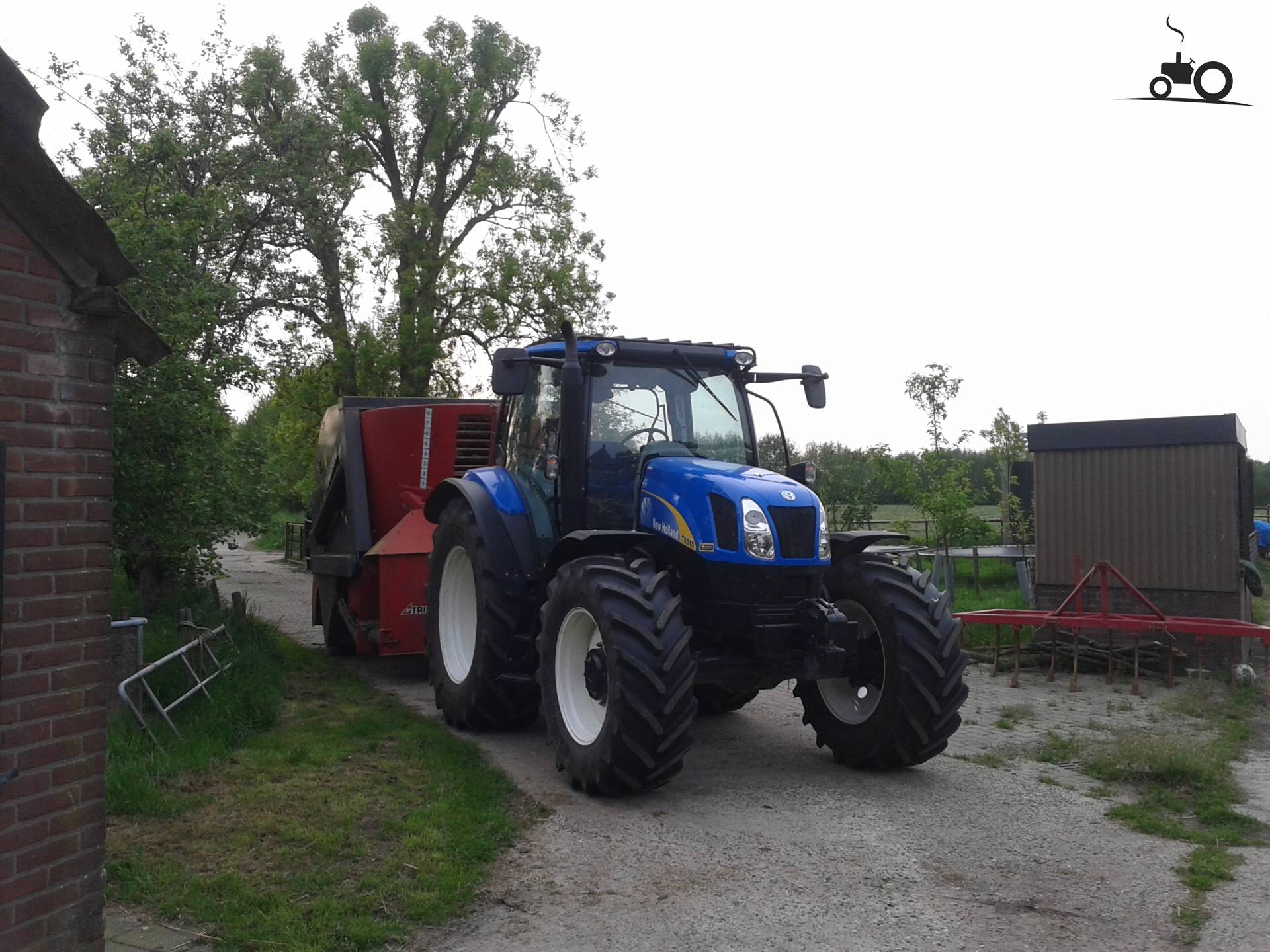 New Holland T 6010 Delta