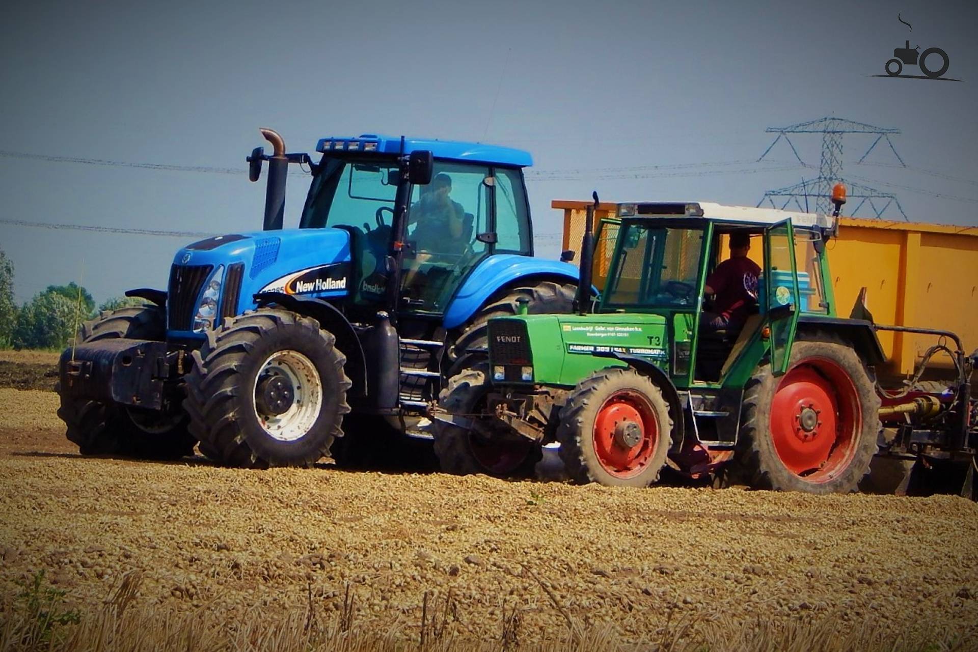 Foto New Holland TG 285 #862633