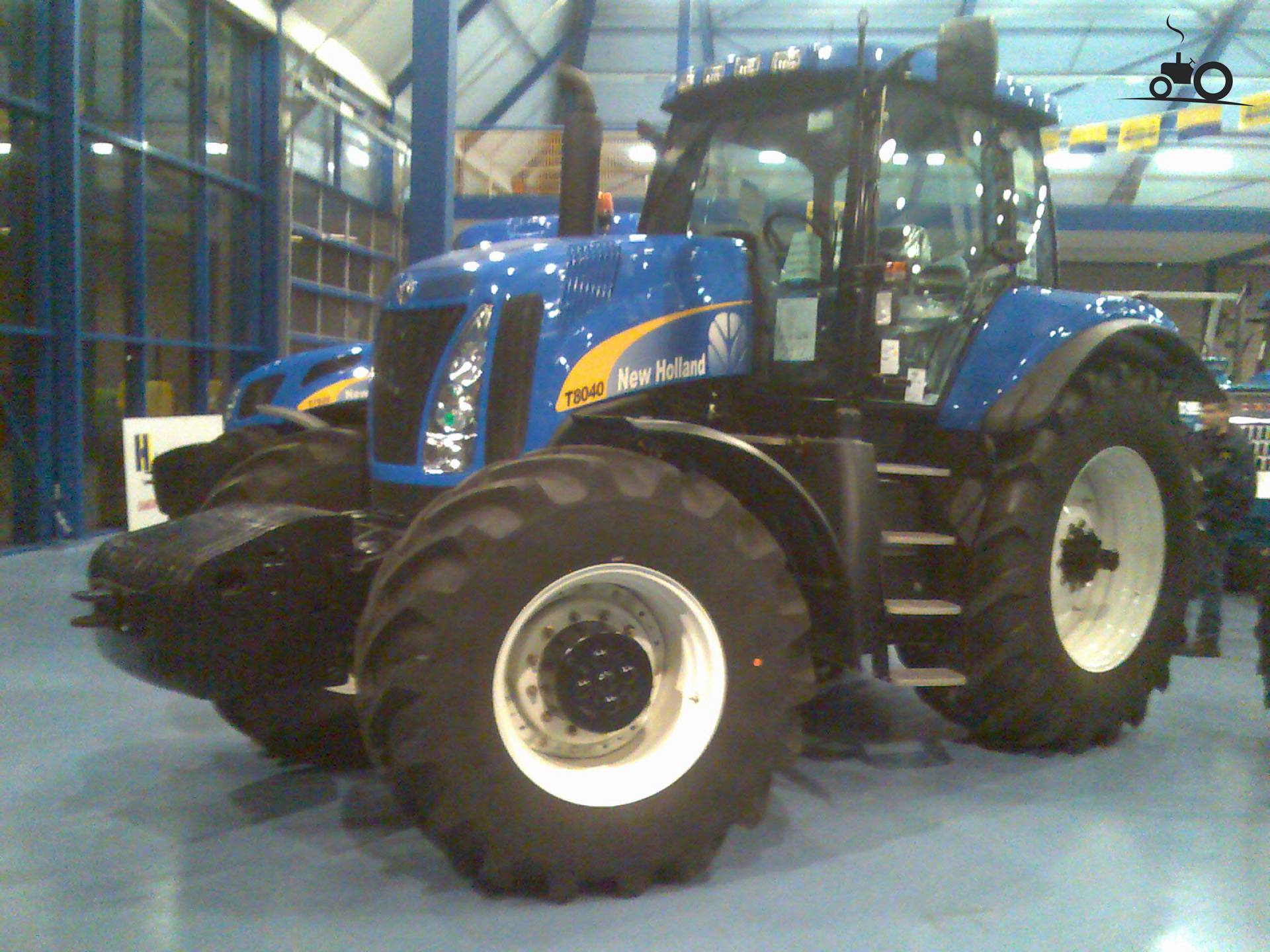Foto New Holland T 8040 #87755