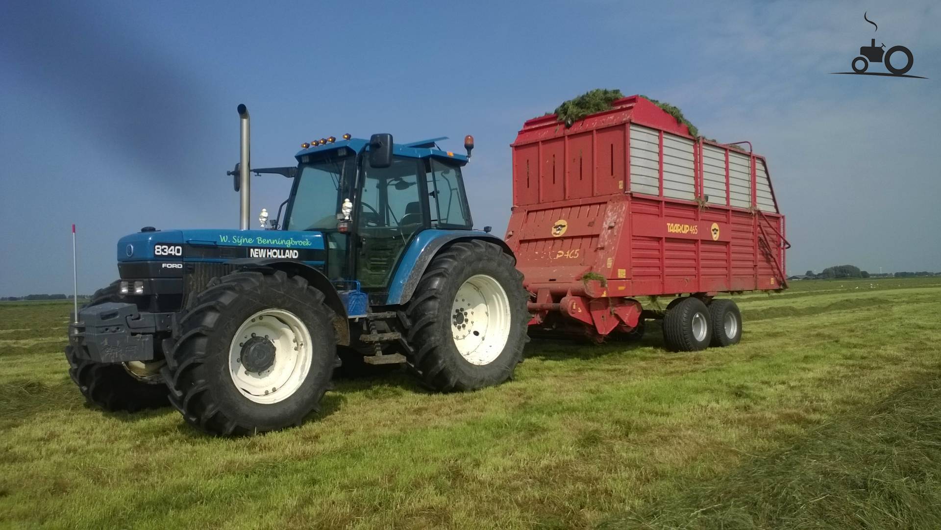 New Holland 8340 - United Kingdom - Tractor picture #881953