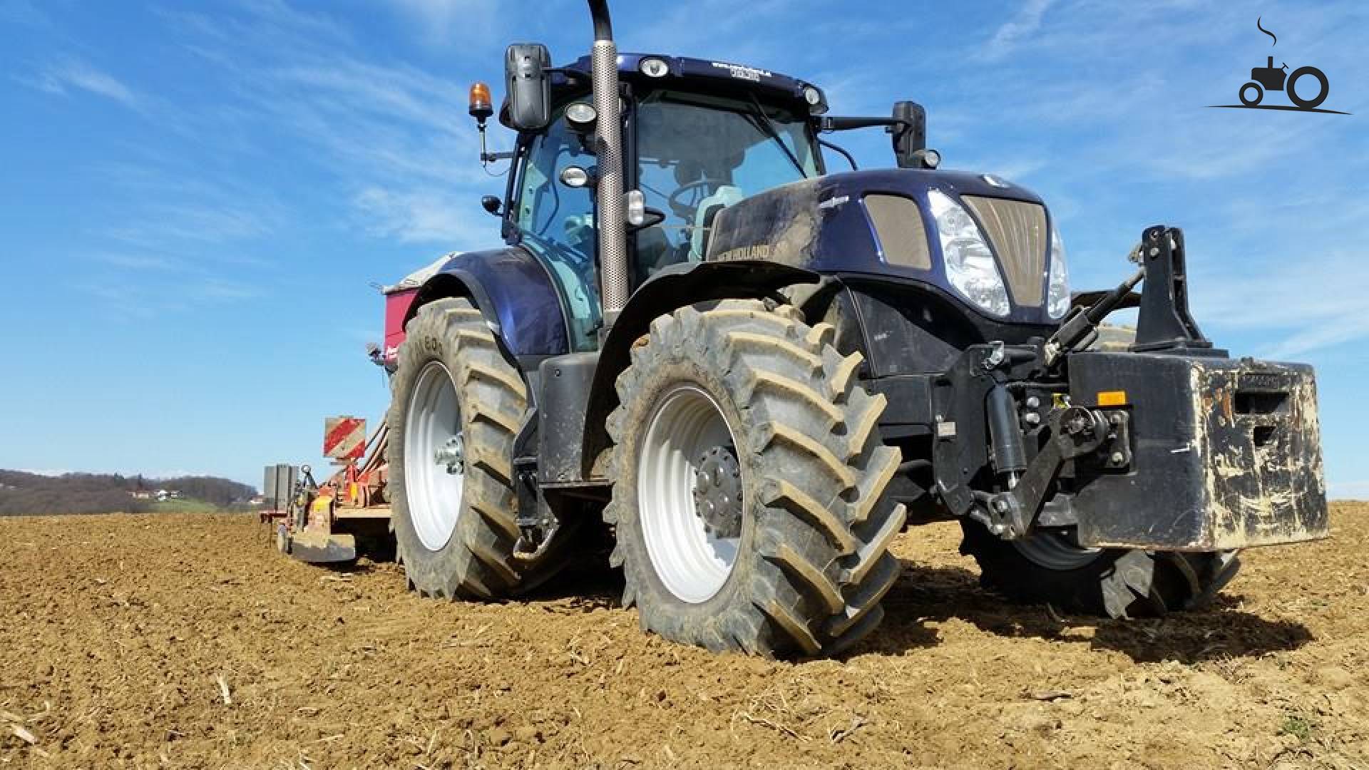 Foto New Holland T 7.270 #904738