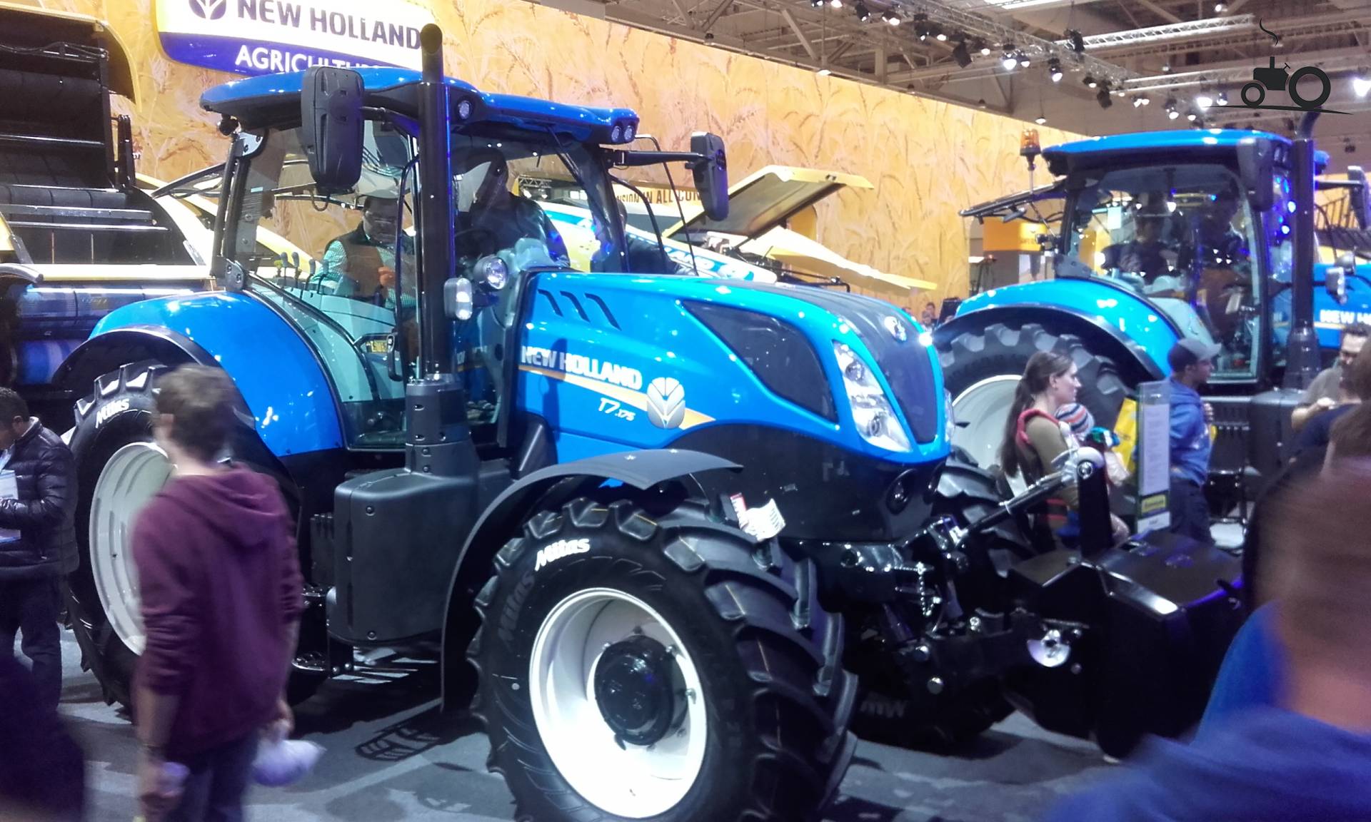 New Holland T 7.175