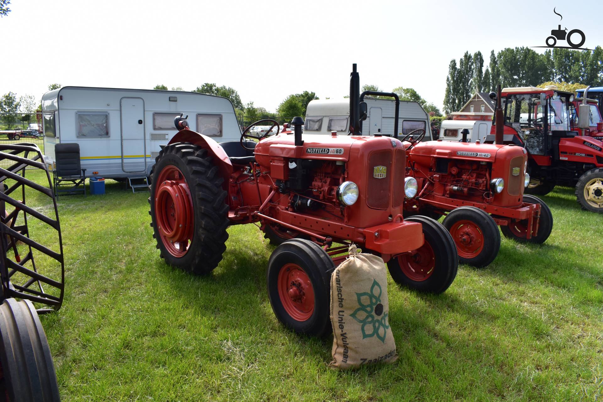 Foto Nuffield 10/60 #1475295