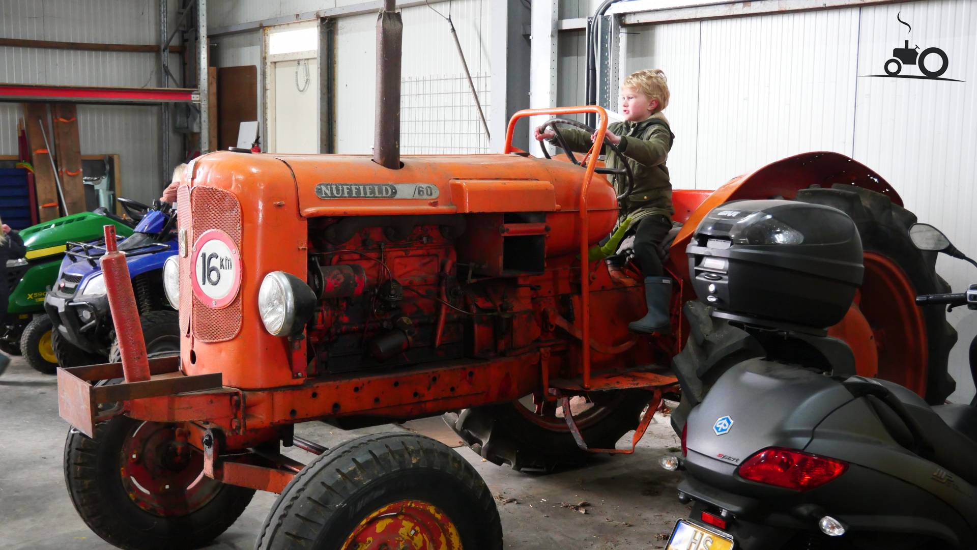 Foto Nuffield 10/60 #1515305