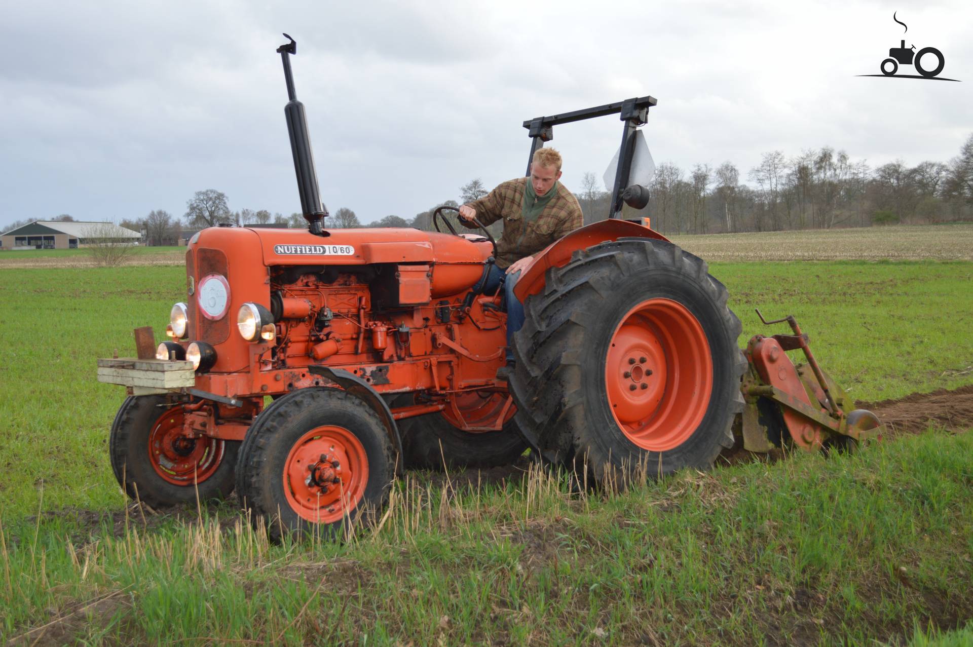 Nuffield 10/60 - United Kingdom - Tractor picture #749858