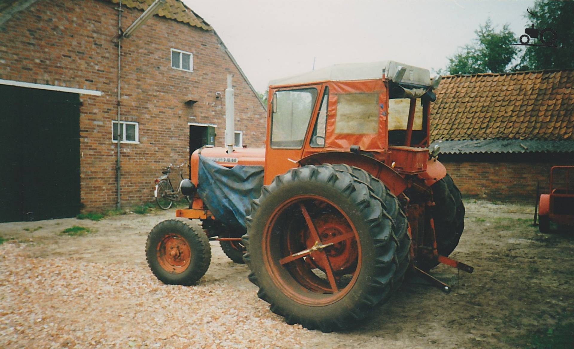 Foto Nuffield 10/60 #819646