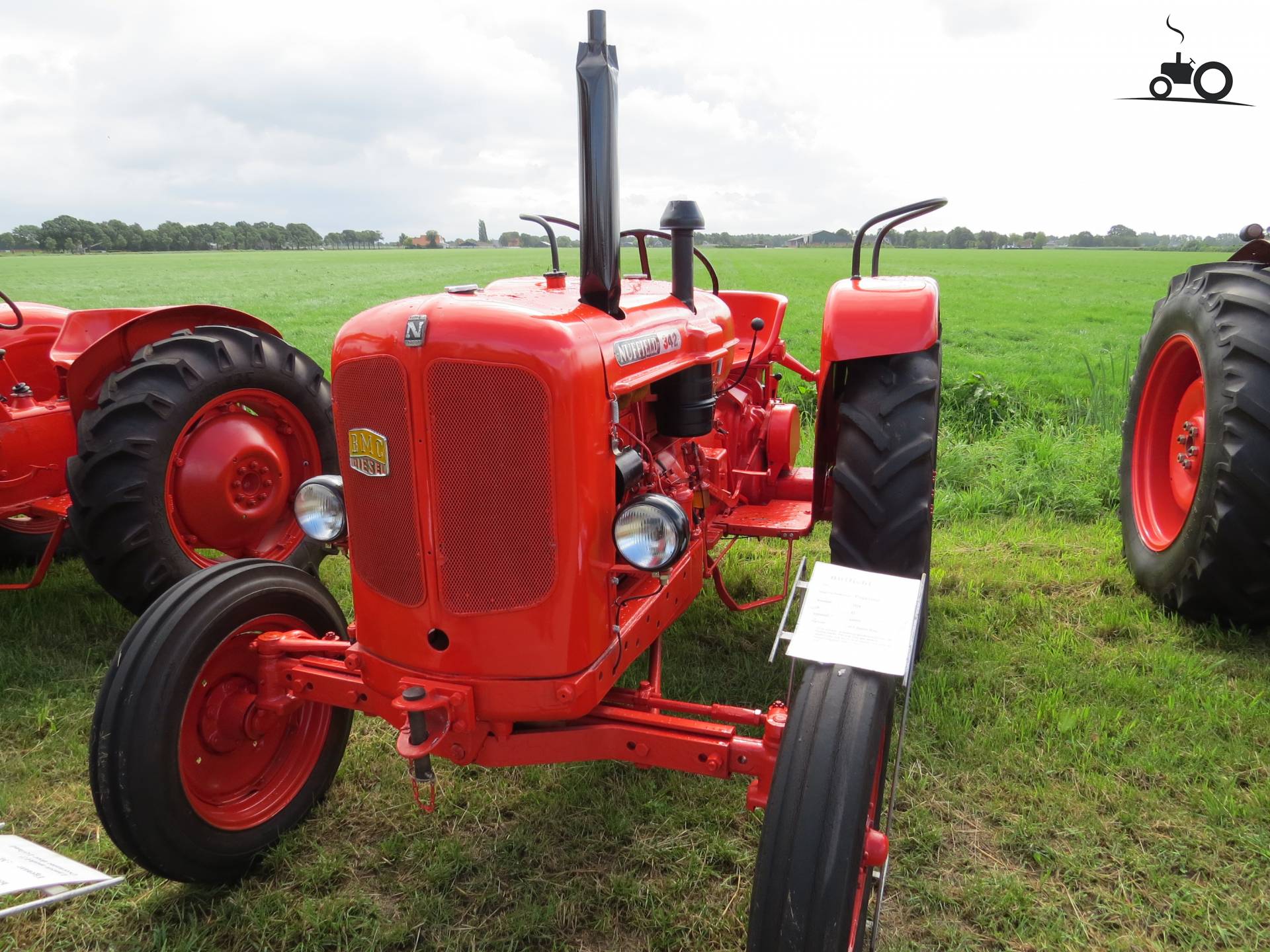 Foto Nuffield 342 #863793