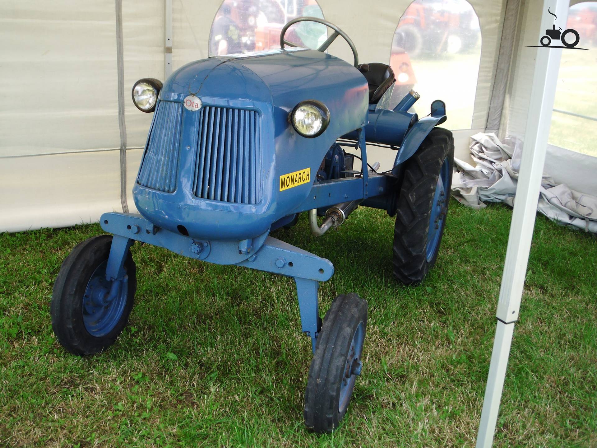 OTA Monarch - United Kingdom - Tractor picture #847179