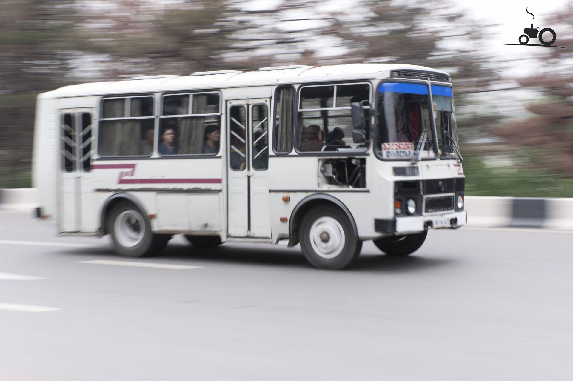 Foto PAZ 3205 #1007817