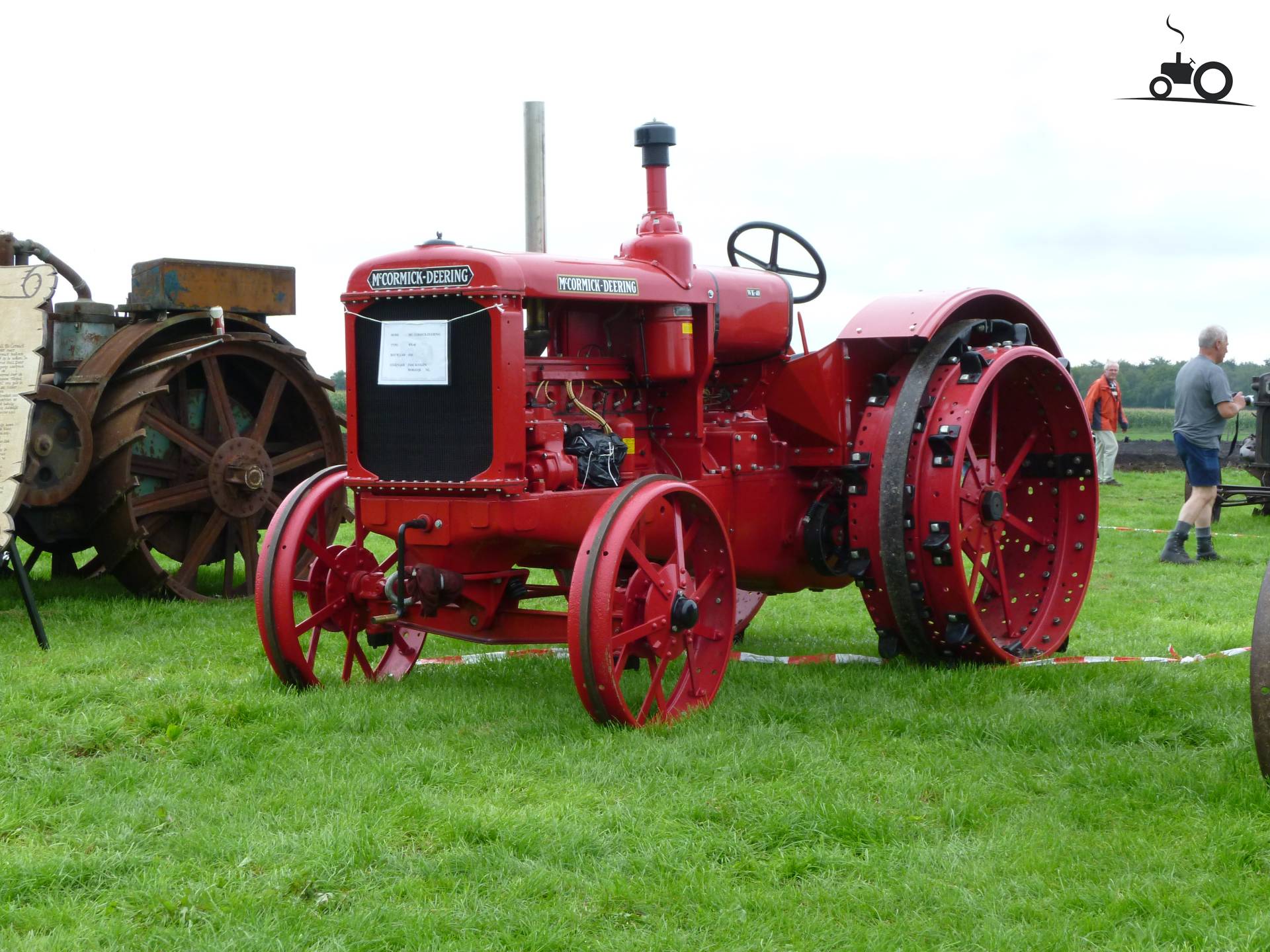 Foto McCormick-Deering W-40 #525911