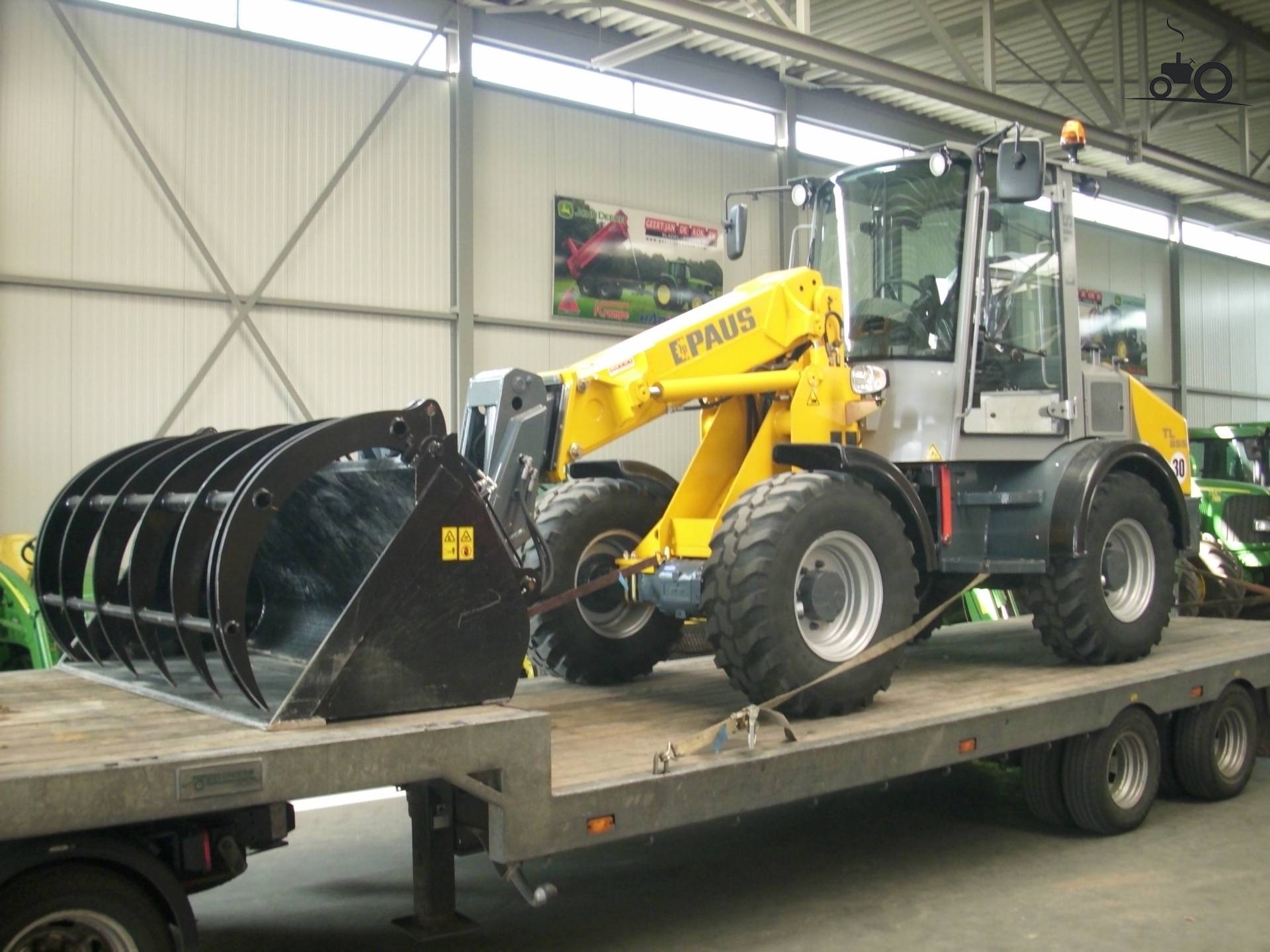 Foto Paus TL 855 van Geert-Jan De Kok BV