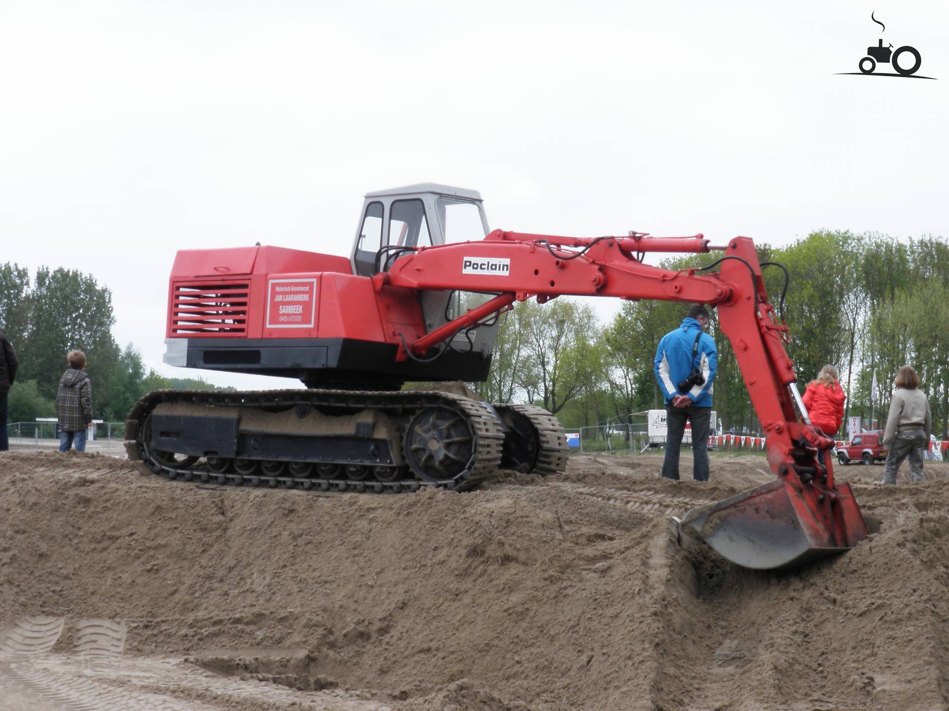 Poclain TC 45 - France - Tracteur image #354350