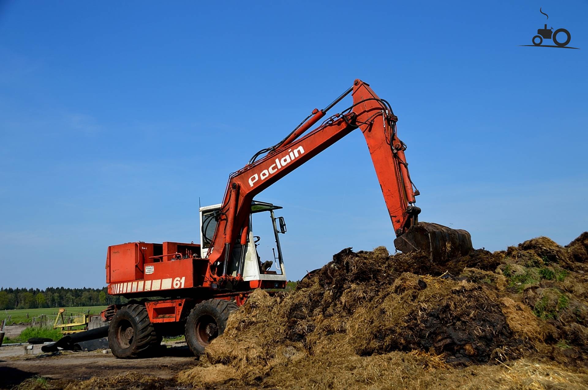 Foto Poclain 61 van Mts Slagter
