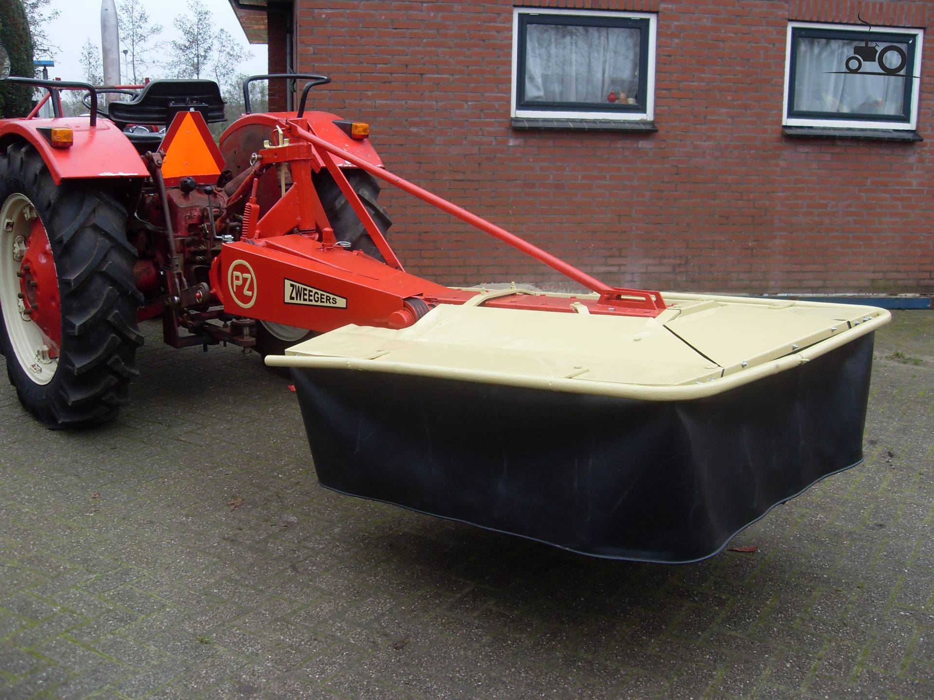 Foto PZ CM 135 #564896