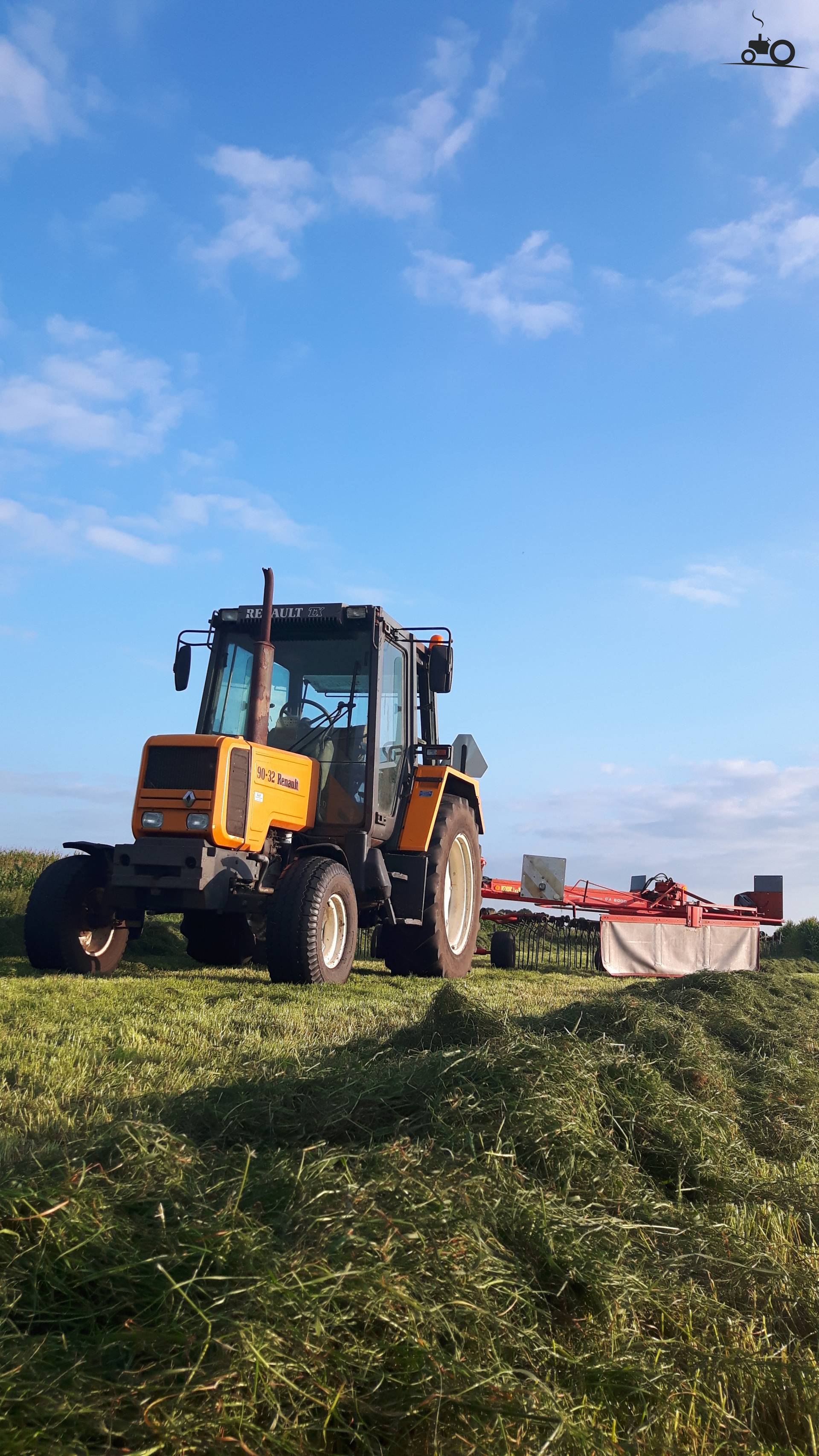 Foto Renault 90-32 TX #1127364