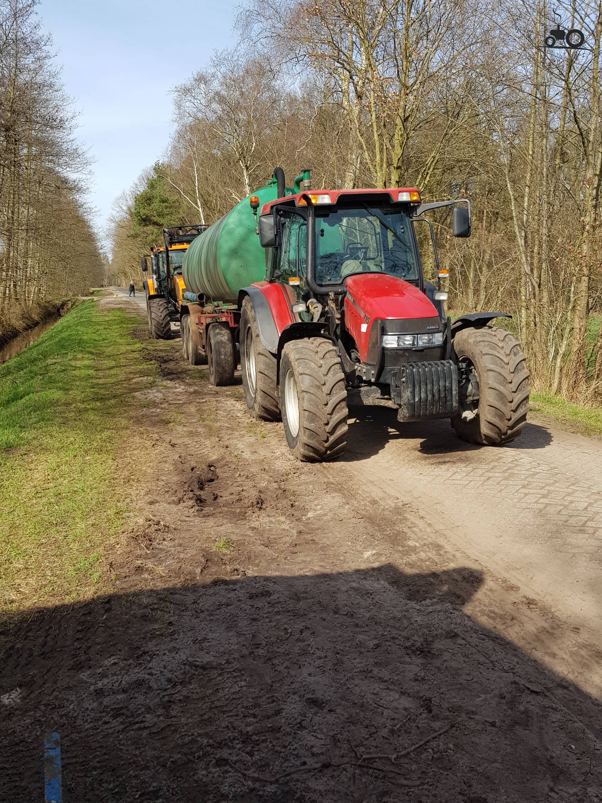 Foto Renault Ares 620 RZ #1223929