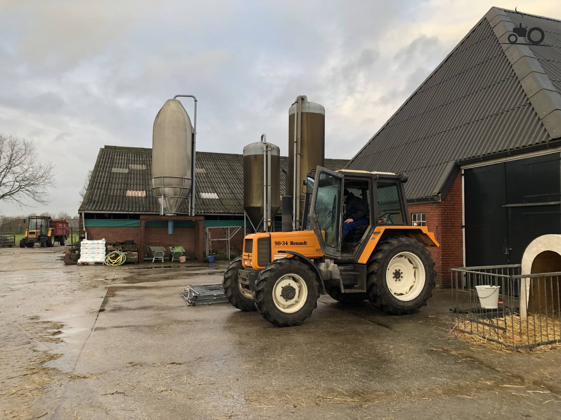 Foto Renault 90-34 TX #1505332