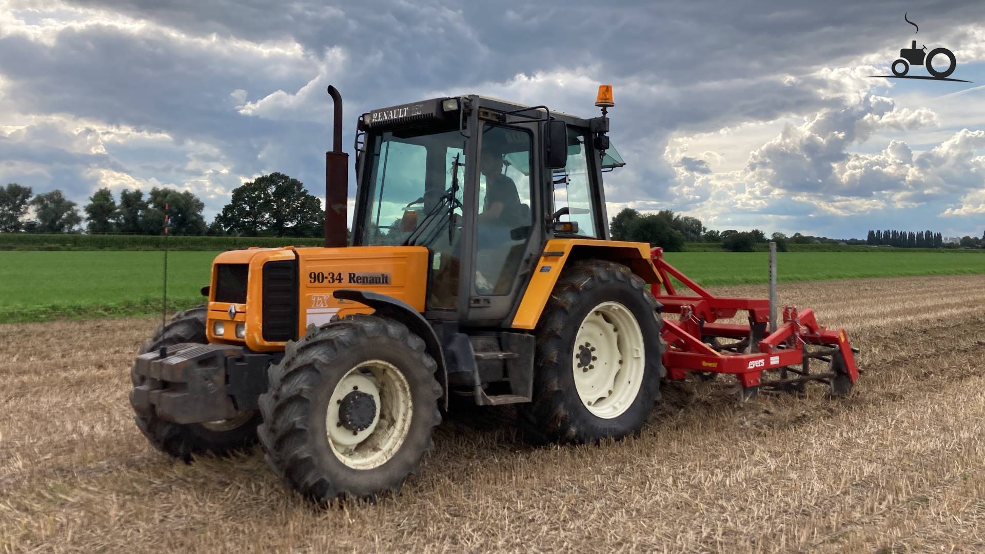 Foto Renault 90-34 TX #1535458