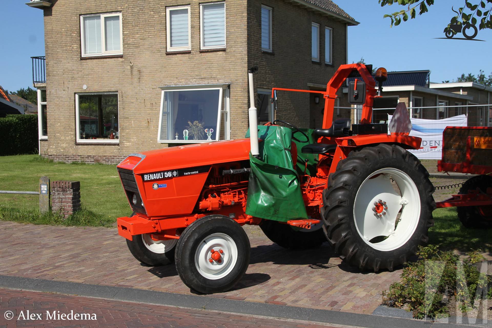 Foto Renault 56 #1536027