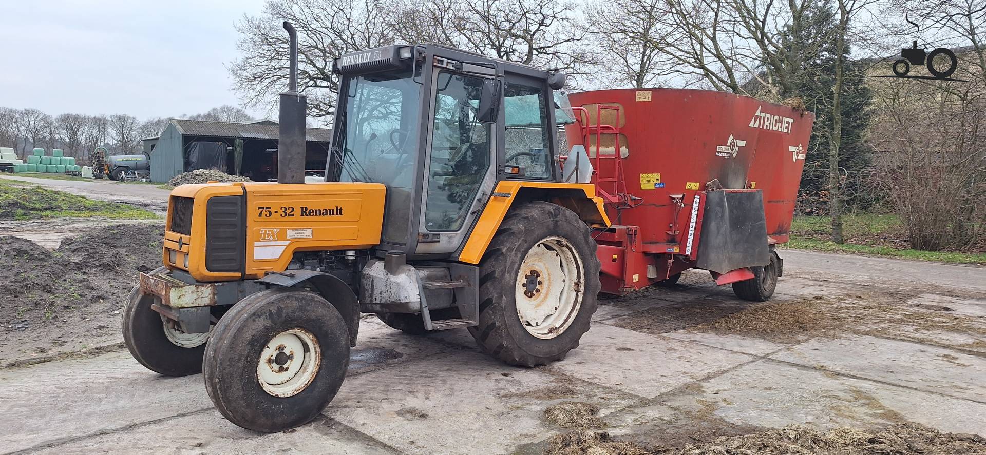 Foto Renault 75-32 TX #1553767