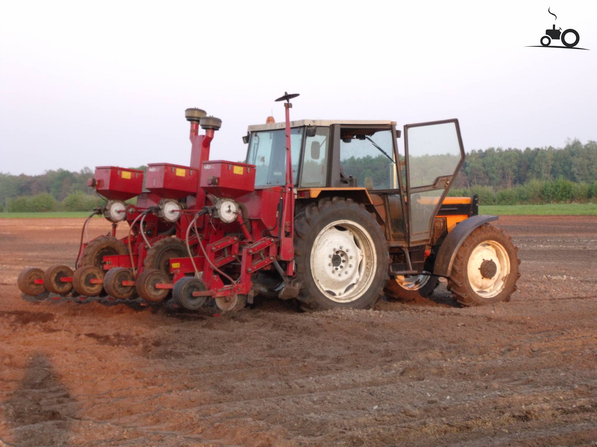 Renault 751-4 - Deutschland - Traktor foto #228823