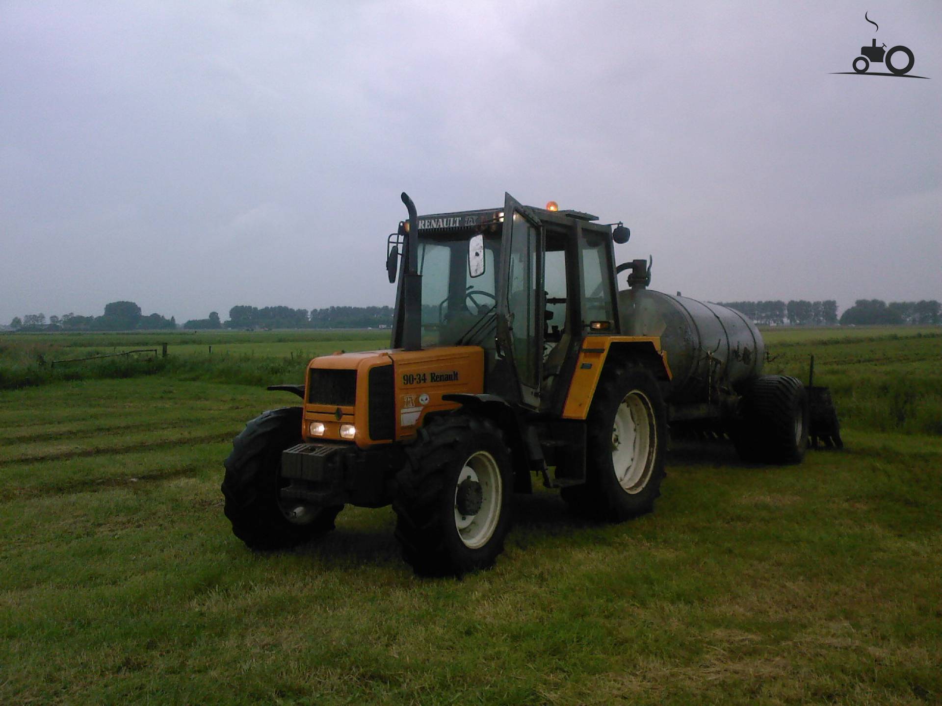 Foto Renault 90-34 TX #366443