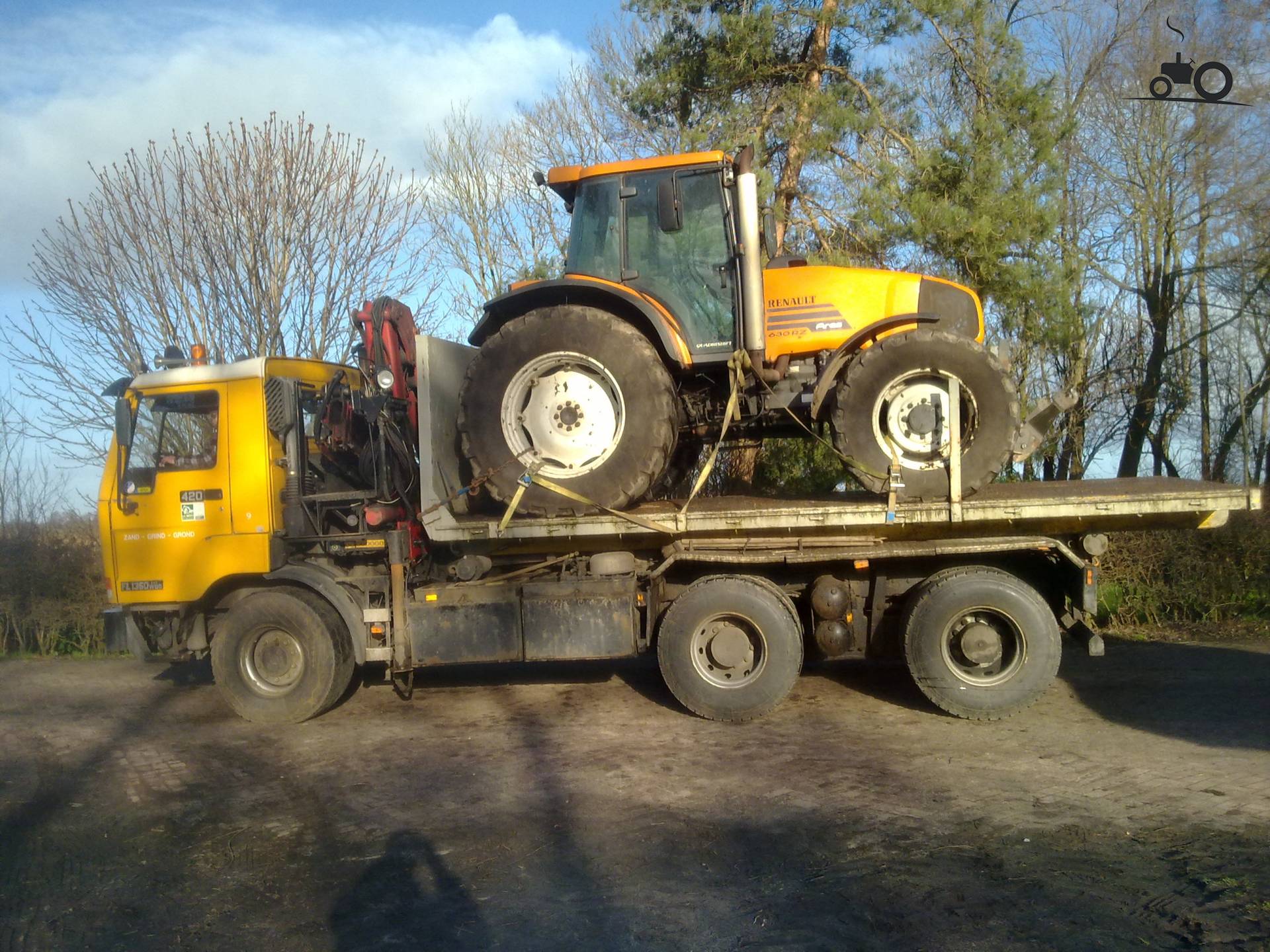 Foto Renault Ares 630 RZ #445658