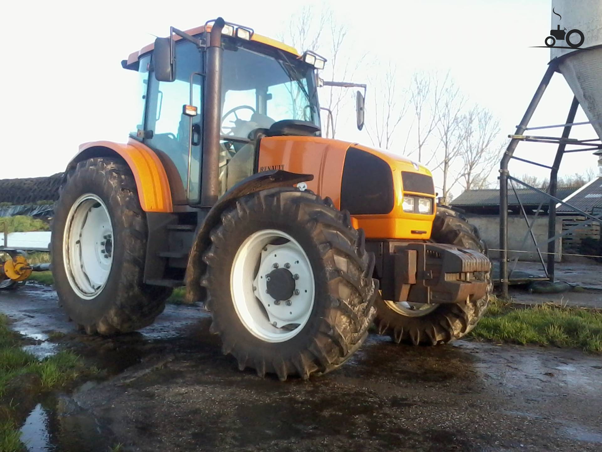 Foto Renault Ares 550 RZ van Mts. Knobbe